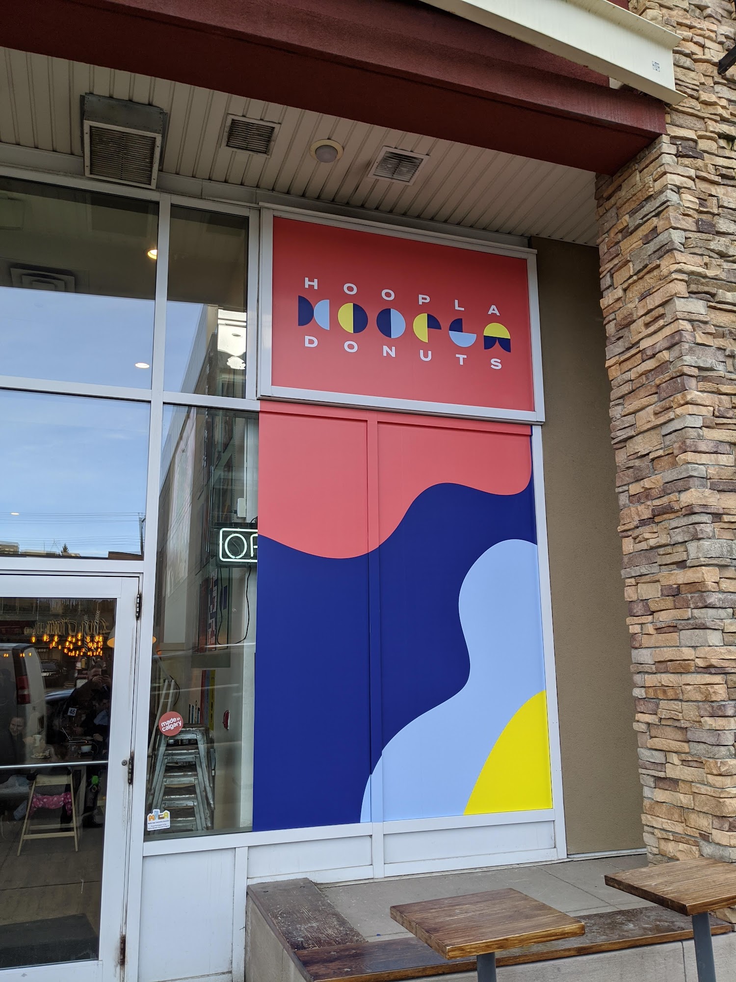 HOOPLA DONUTS - MARDA LOOP - Calgary AB - Hours, Directions, Reviews ...