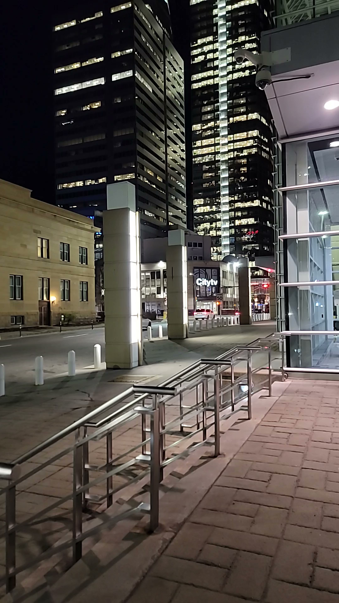 CALGARY COURTS CENTRE - Calgary AB - Hours, Directions, Reviews ...