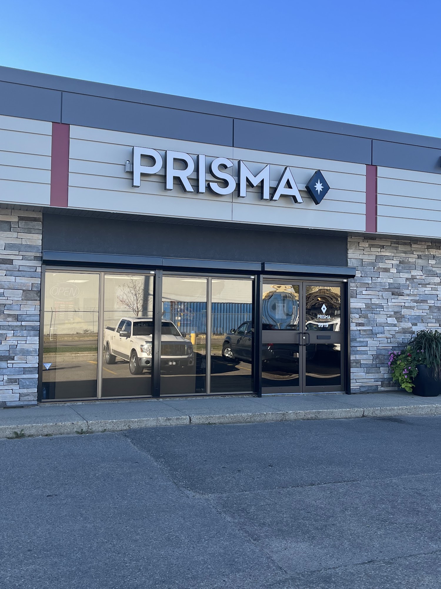 PRISMA GAMES - Edmonton AB - Hours, Directions, Reviews - Loc8NearMe