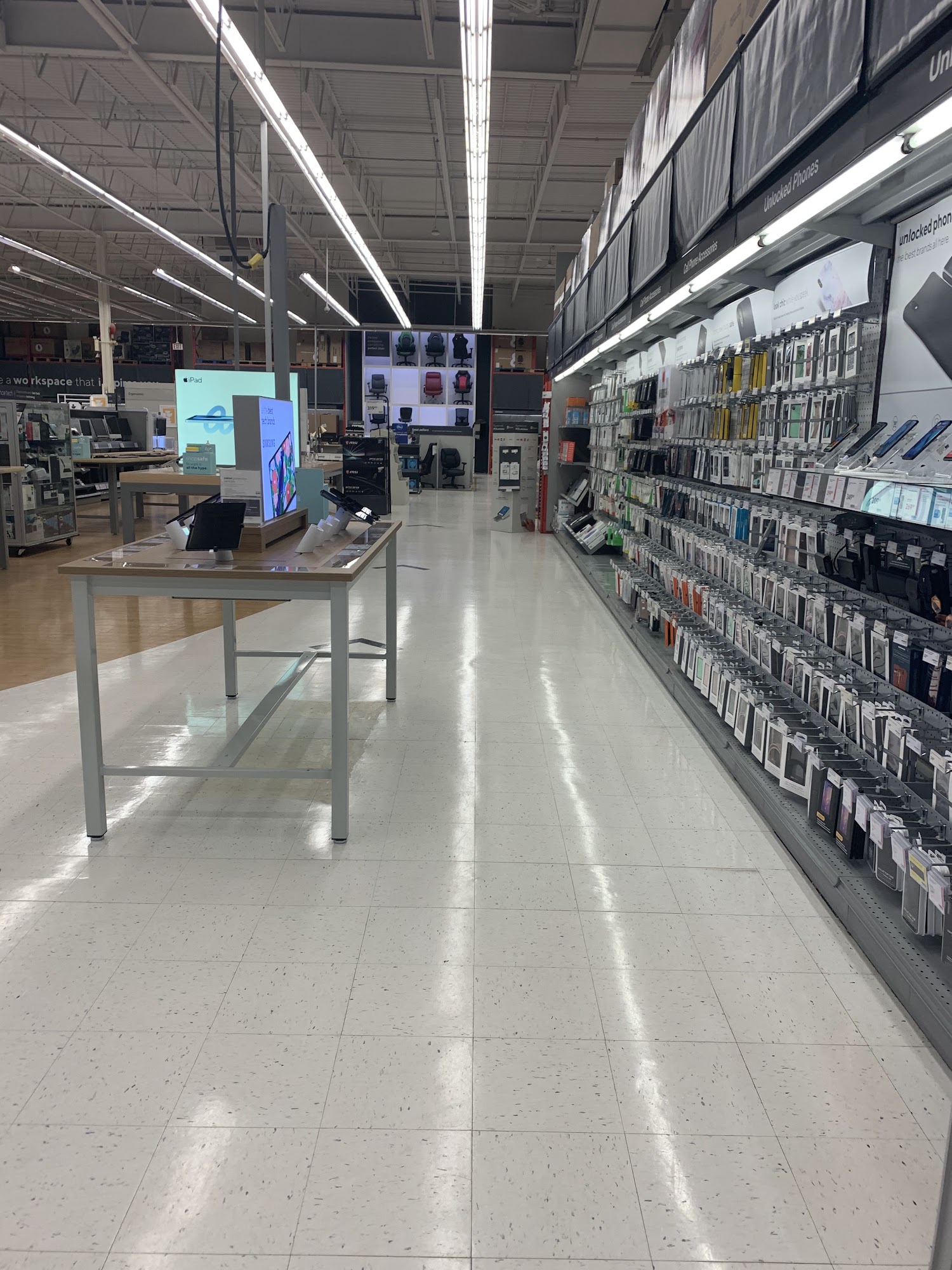 STAPLES - 501 1st Avenue South Unit Y03A, 501 1 Ave S, Lethbridge AB ...