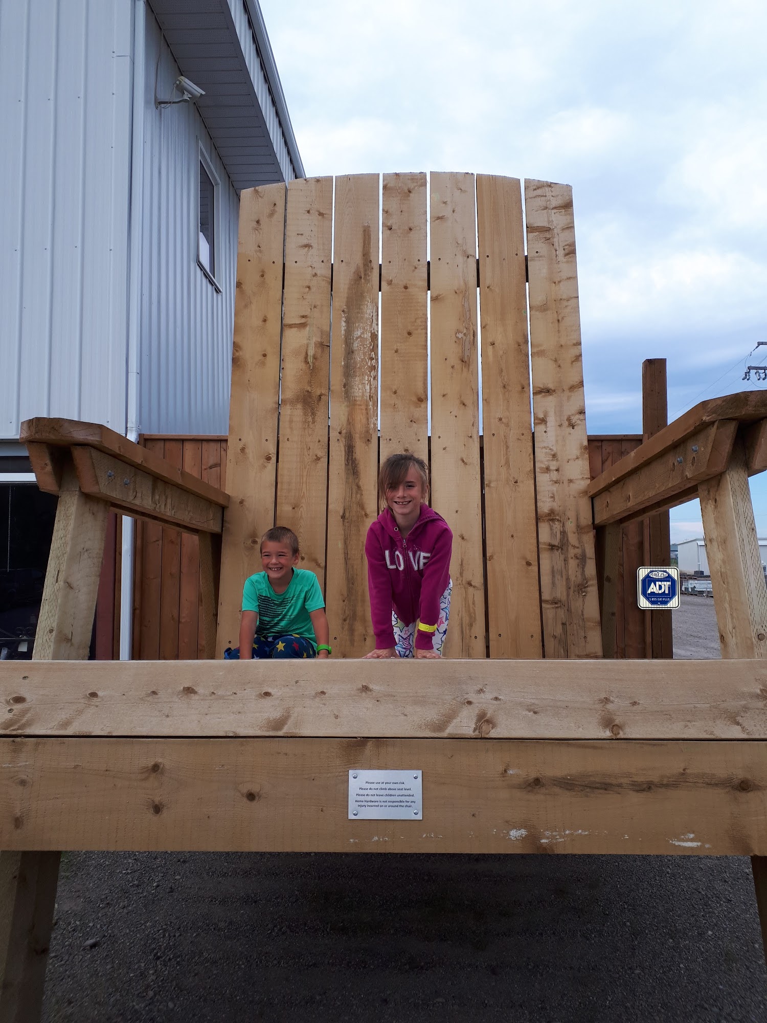 SUNDRE HOME HARDWARE BUILDING CENTRE - Sundre AB - Hours, Directions ...