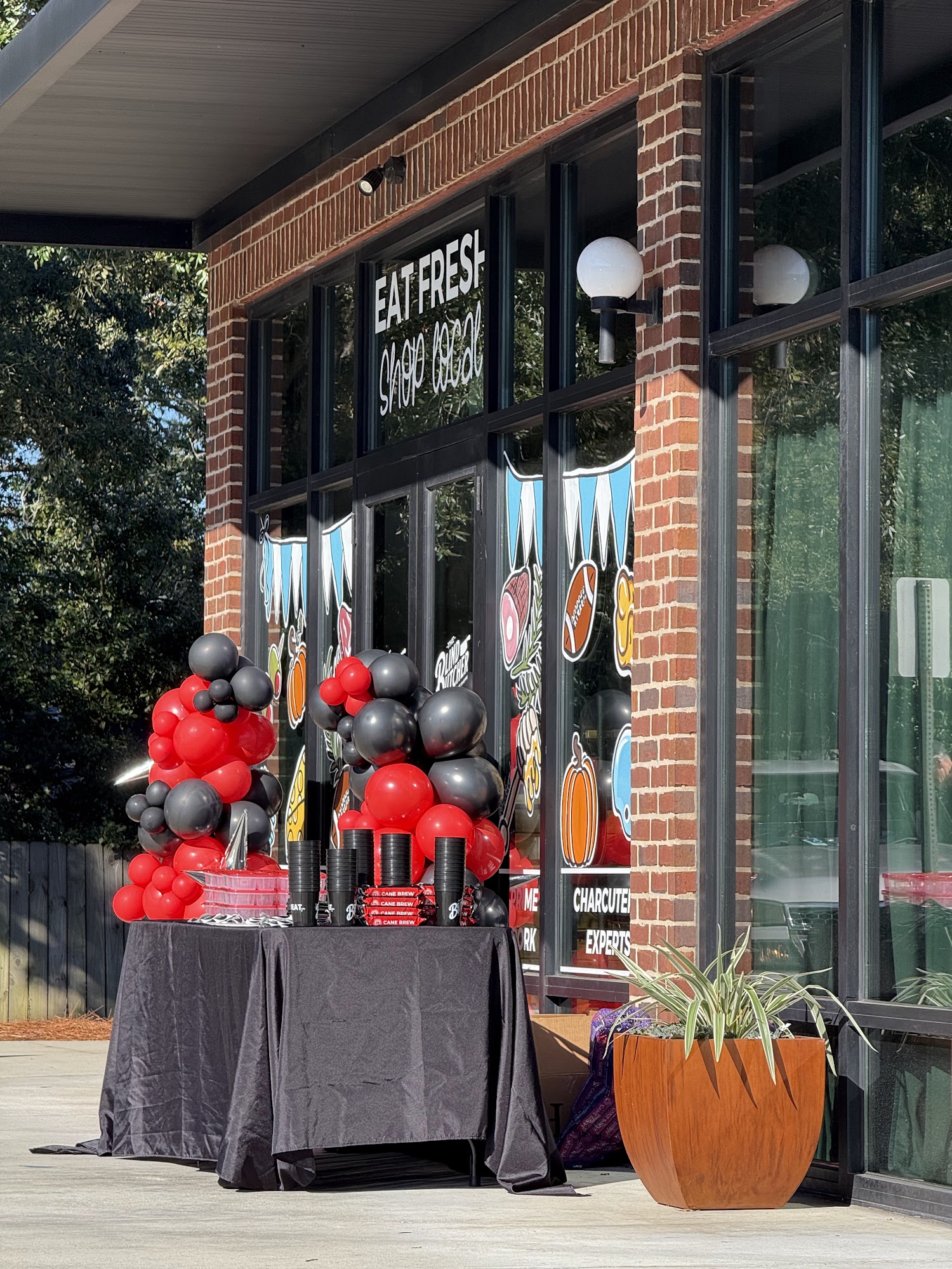 THE BLIND BUTCHER SHOPPE - MIDTOWN MOBILE - Mobile AL - Hours, Directions, Reviews - Loc8NearMe