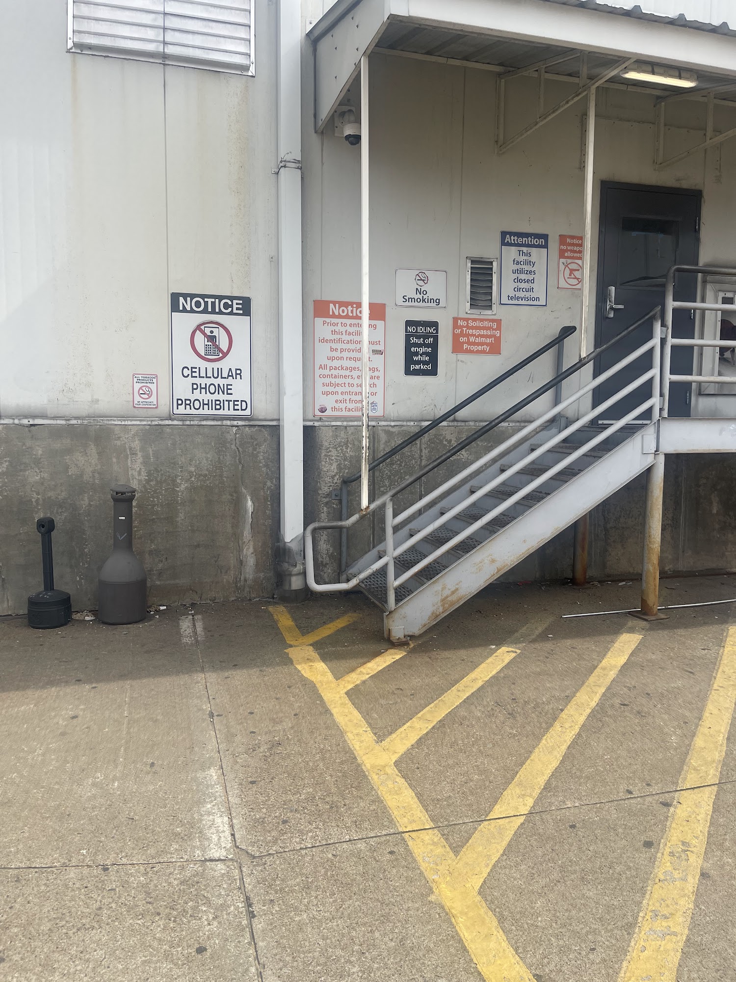 WALMART DISTRIBUTION CENTER - Clarksville AR - Hours, Directions ...