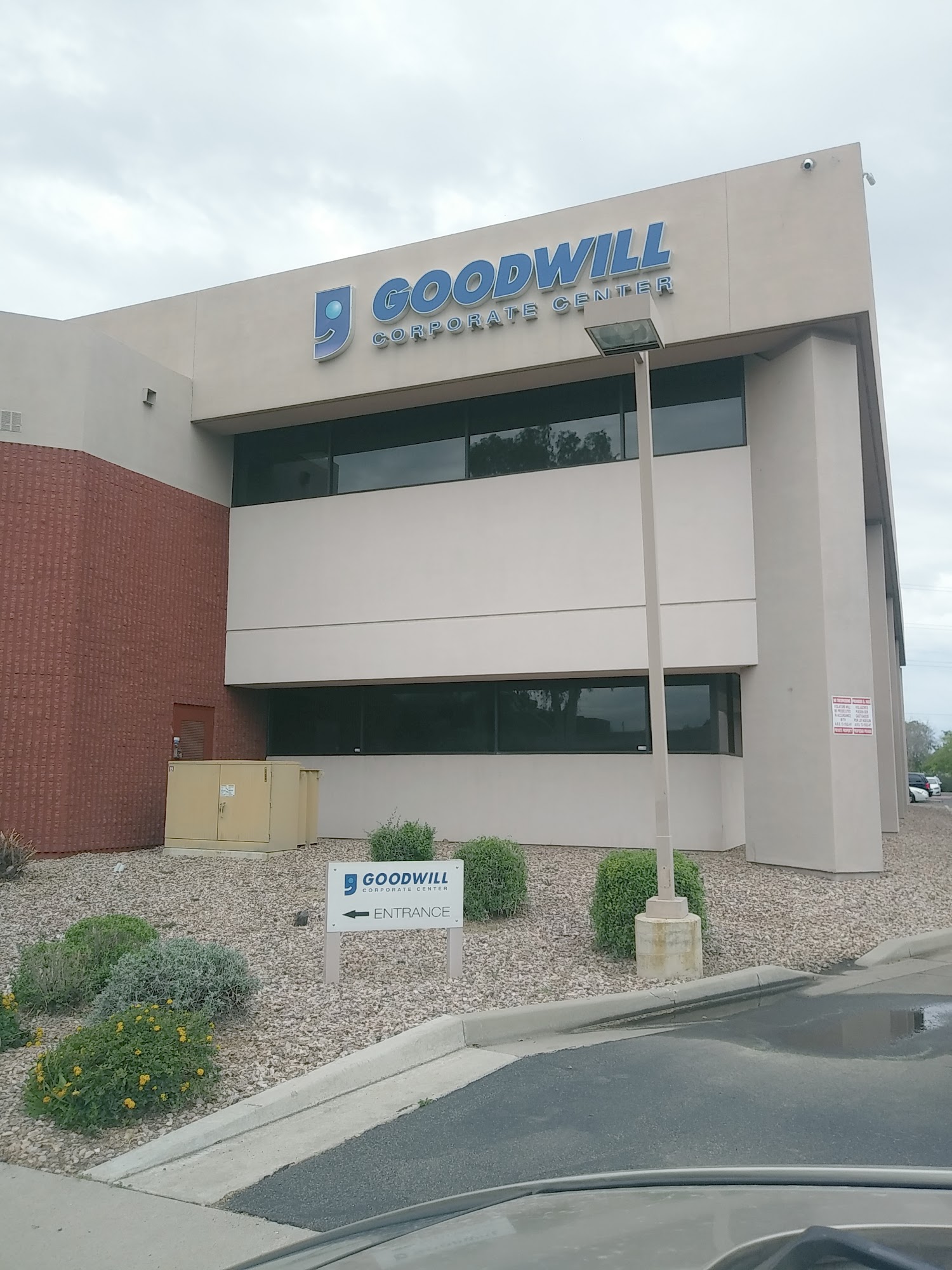 GOODWILL CORPORATE CENTER - Phoenix AZ - Hours, Directions, Reviews ...