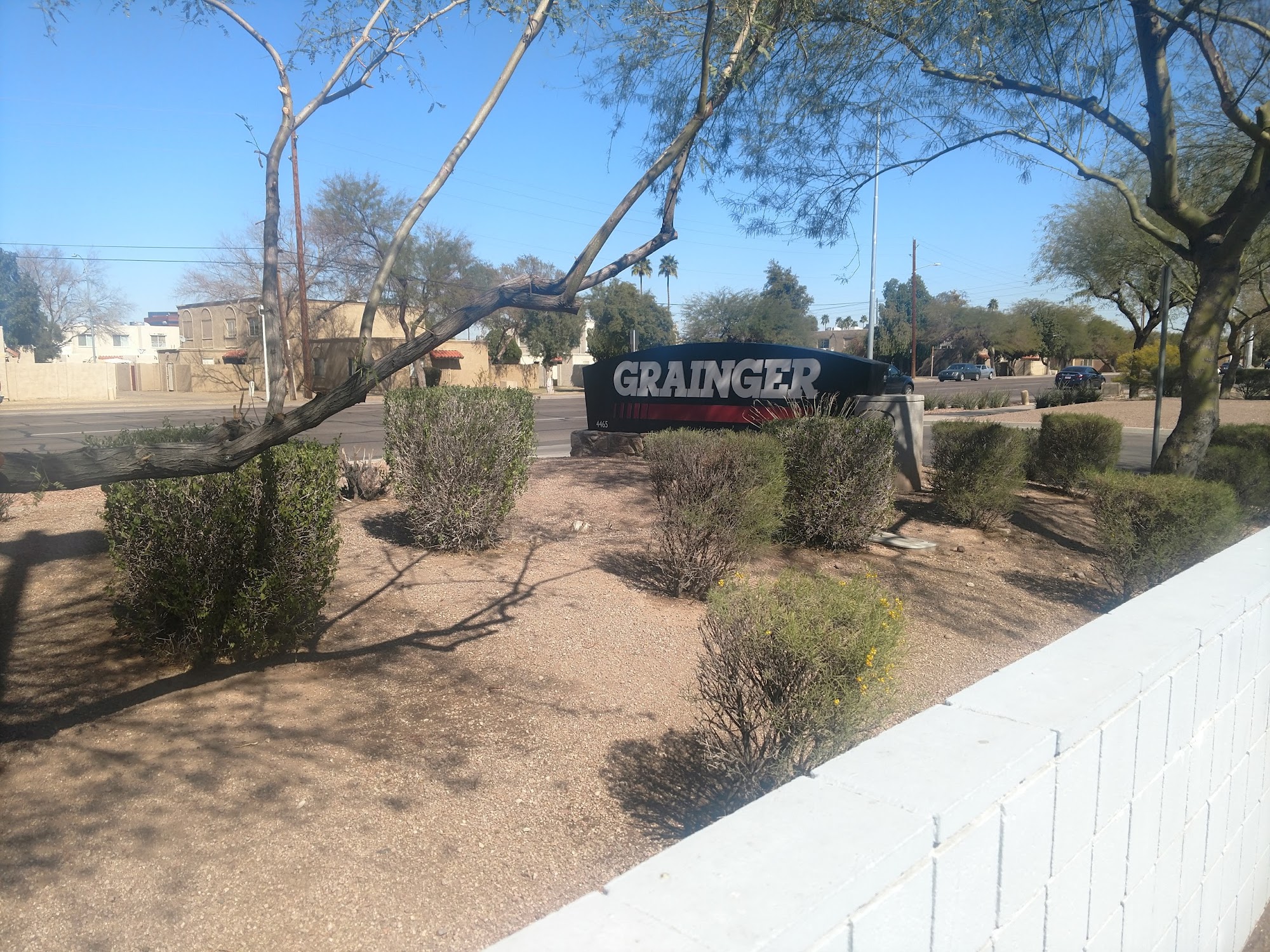 GRAINGER INDUSTRIAL SUPPLY - 4465 E Broadway Rd, Phoenix AZ - Hours ...