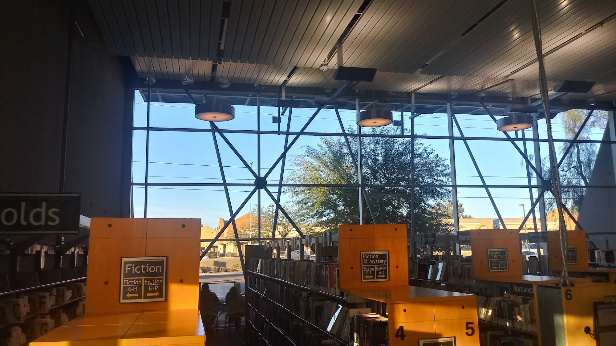 JUNIPER LIBRARY - Phoenix AZ - Hours, Directions, Reviews - Loc8NearMe