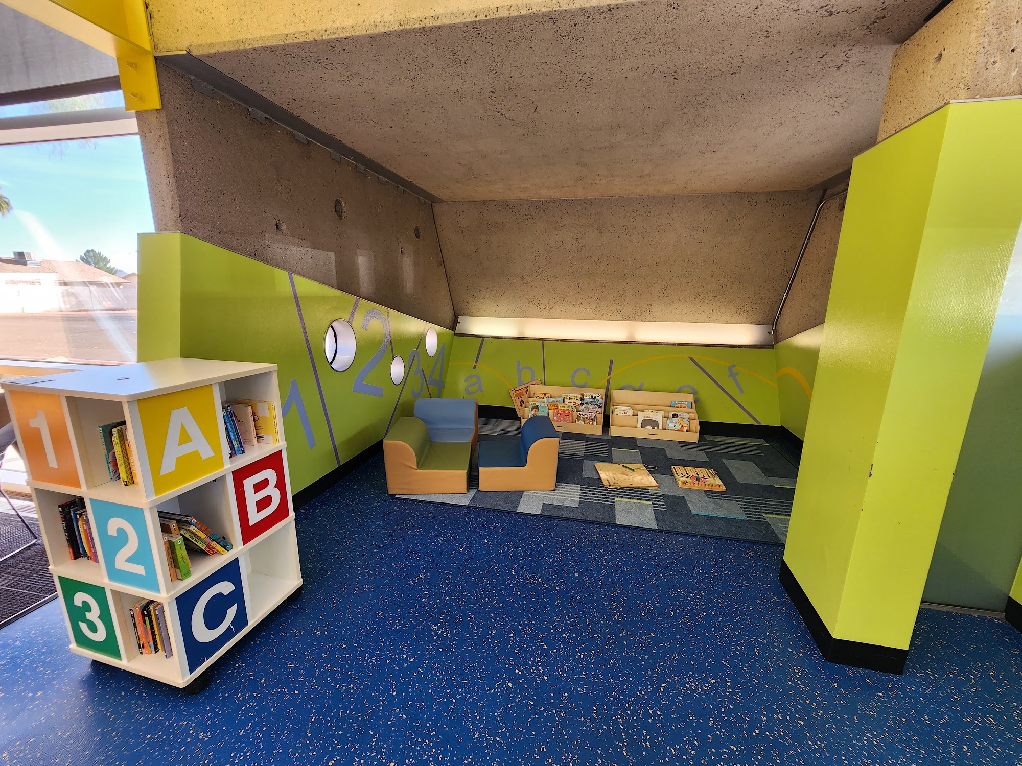 JUNIPER LIBRARY - Phoenix AZ - Hours, Directions, Reviews - Loc8NearMe