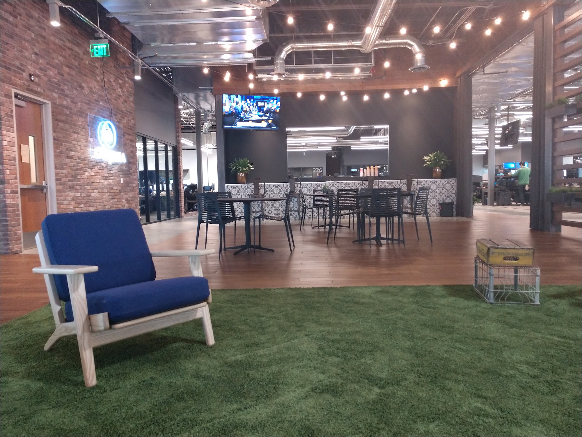 CARVANA HEADQUARTERS - Tempe AZ - Hours, Directions, Reviews - Loc8NearMe