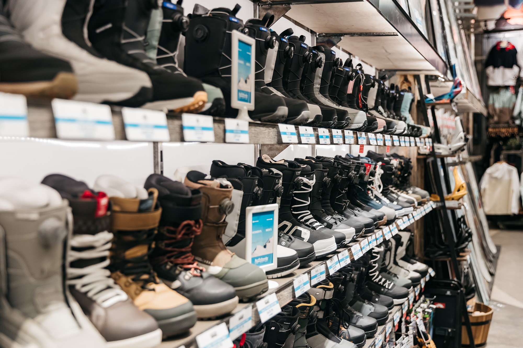 PACIFIC BOARDER - Vancouver BC - Hours, Directions, Reviews - Loc8NearMe