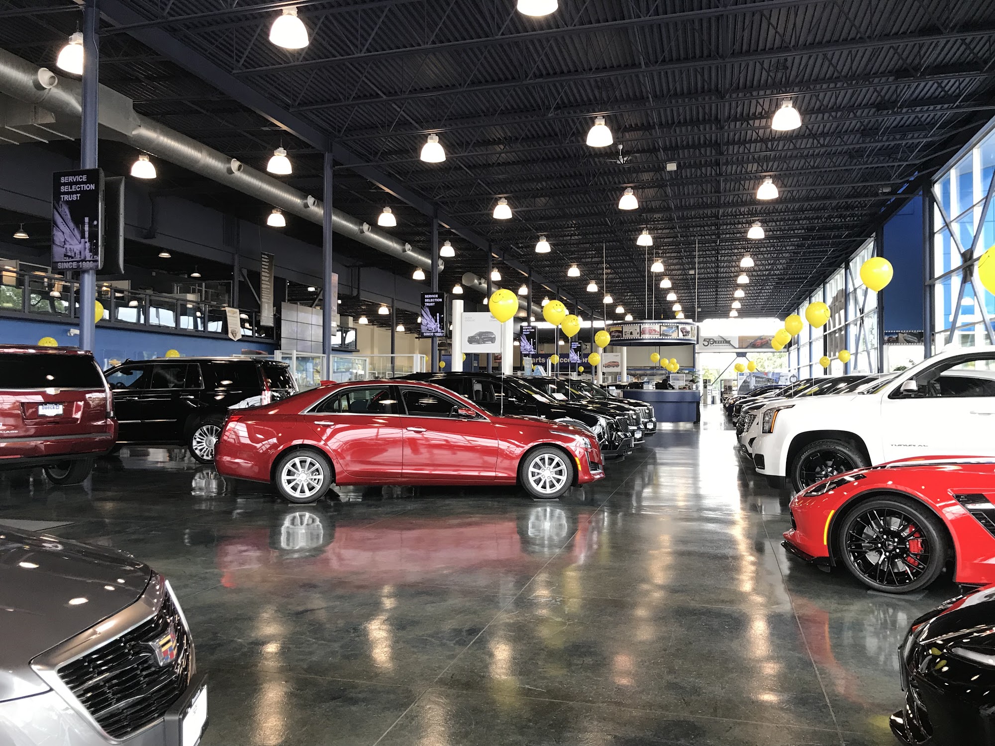 DUECK GM ON MARINE CHEVROLET BUICK CADILLAC GMC - Vancouver BC - Hours ...