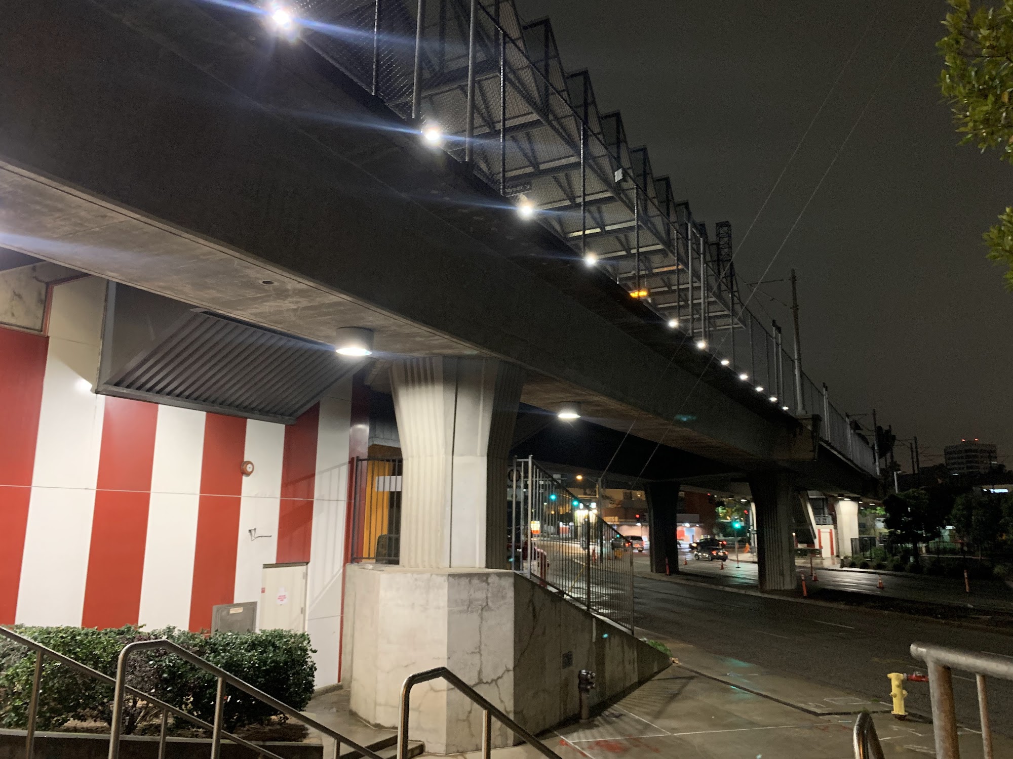 RAYTHEON SPACE AND AIRBORNE SYSTEMS - El Segundo CA - Hours, Directions ...