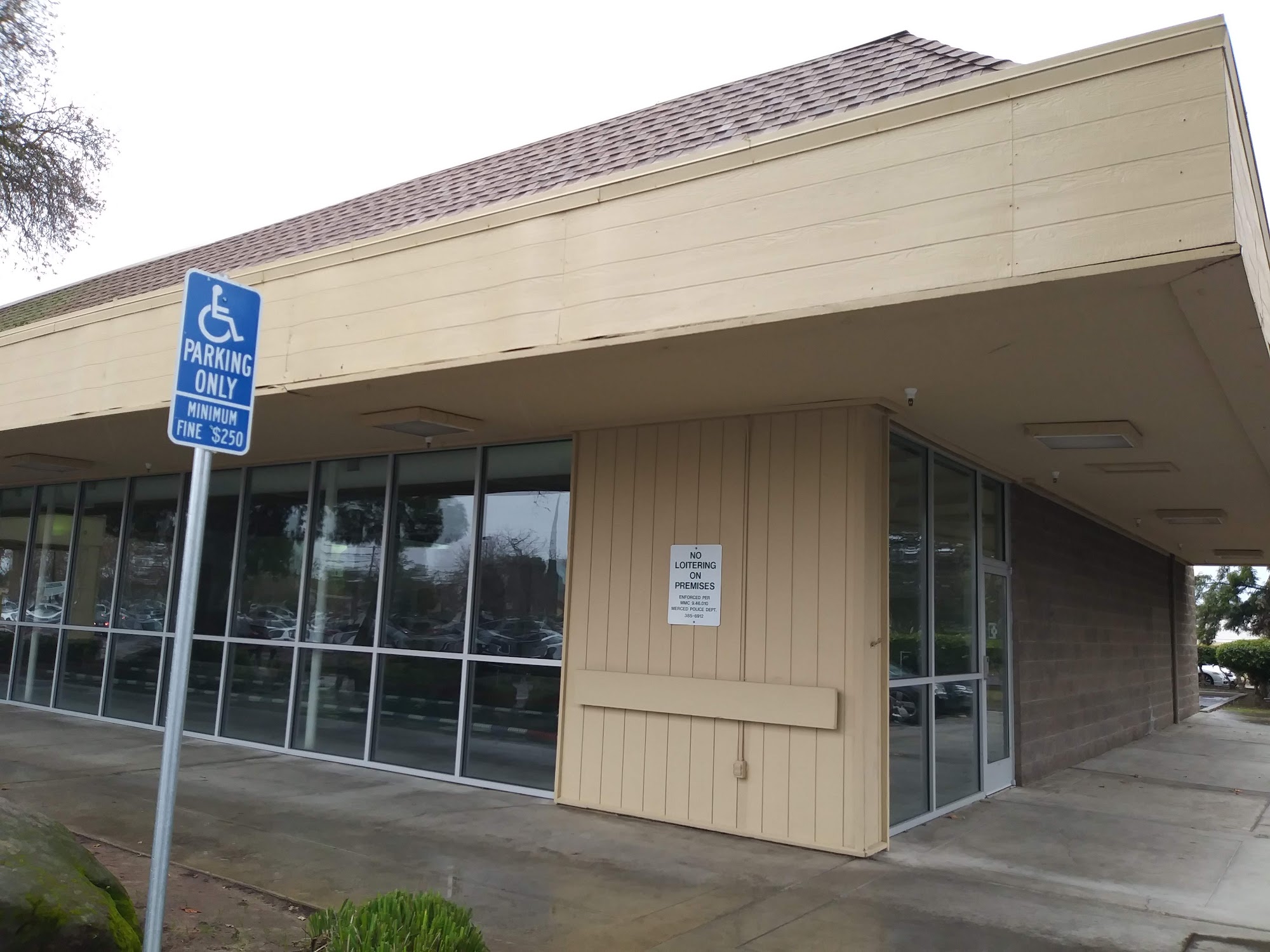 IN-SHAPE FAMILY FITNESS - 2951 G St, Merced CA - Hours, Directions ...