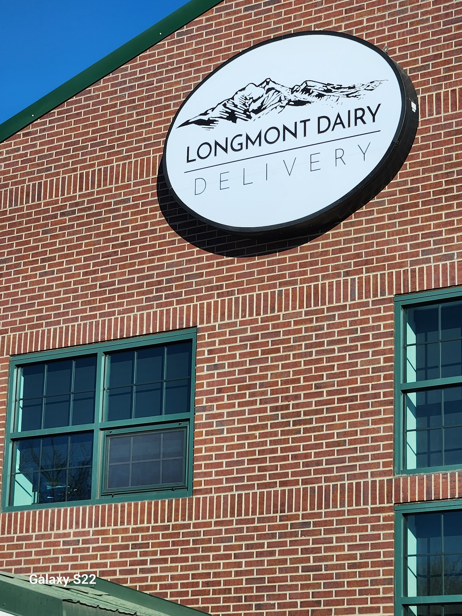 LONGMONT DAIRY FARMS - Longmont CO - Hours, Directions, Reviews ...