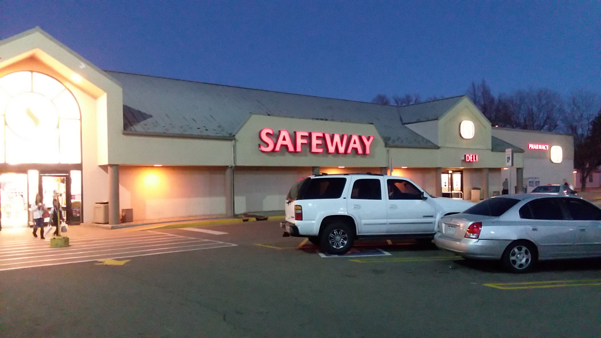 SAFEWAY - 1451 W Eisenhower Blvd, Loveland CO - Hours, Directions ...
