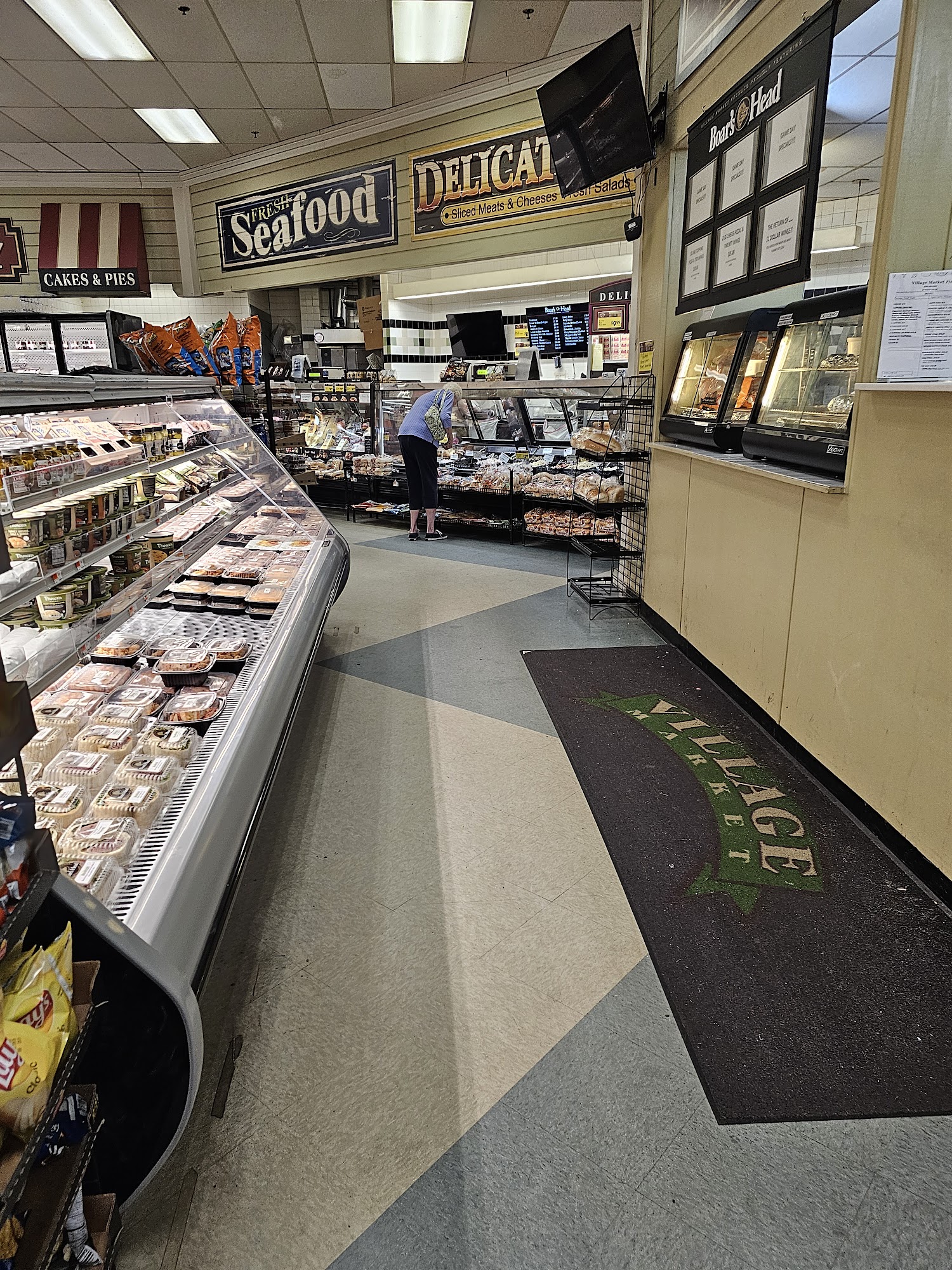 LEDYARD VILLAGE MARKET - Ledyard CT - Hours, Directions, Reviews ...