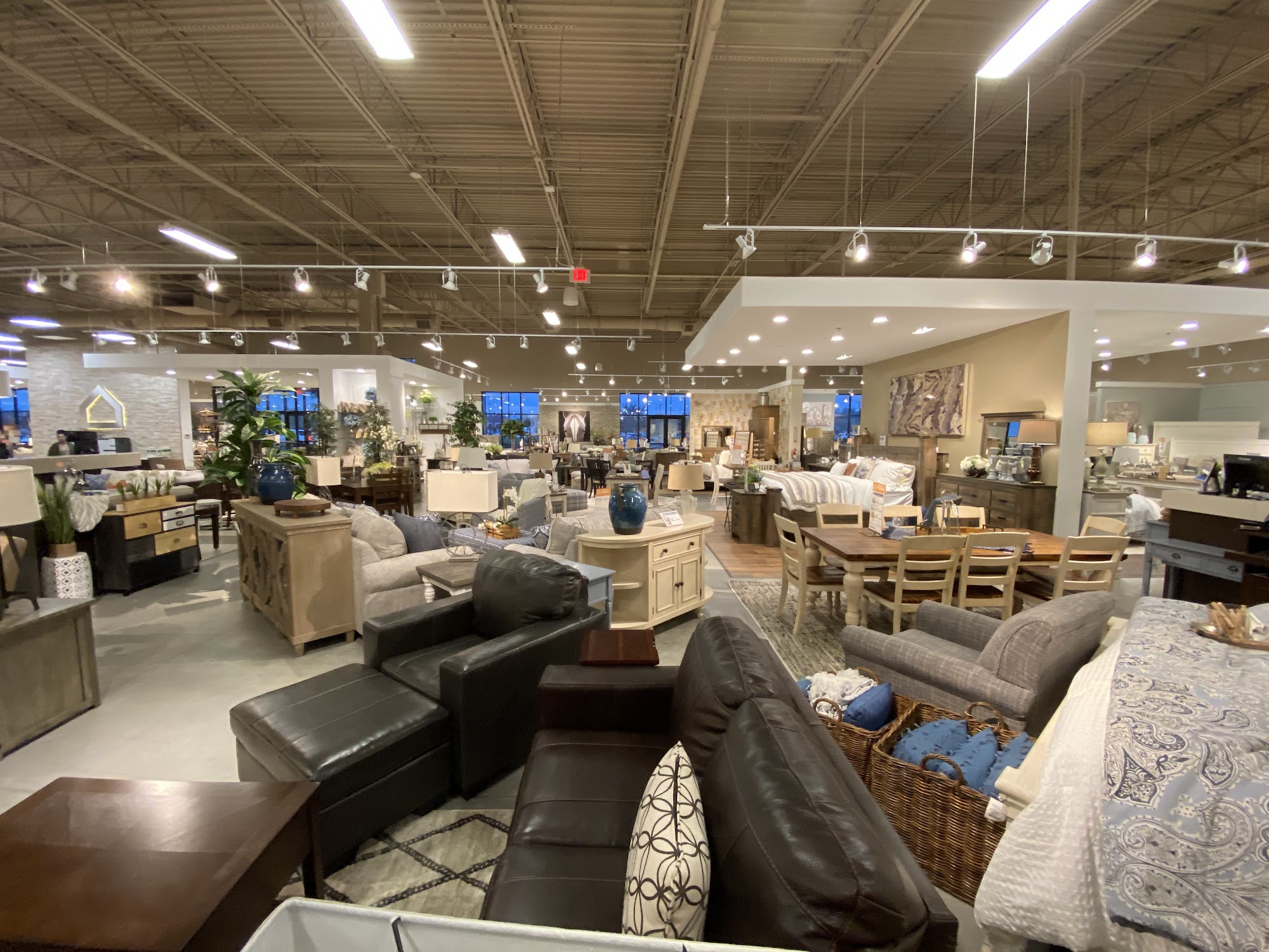 ASHLEY STORE - 3964 Plaza Blvd #10, Gainesville FL - Hours, Directions ...