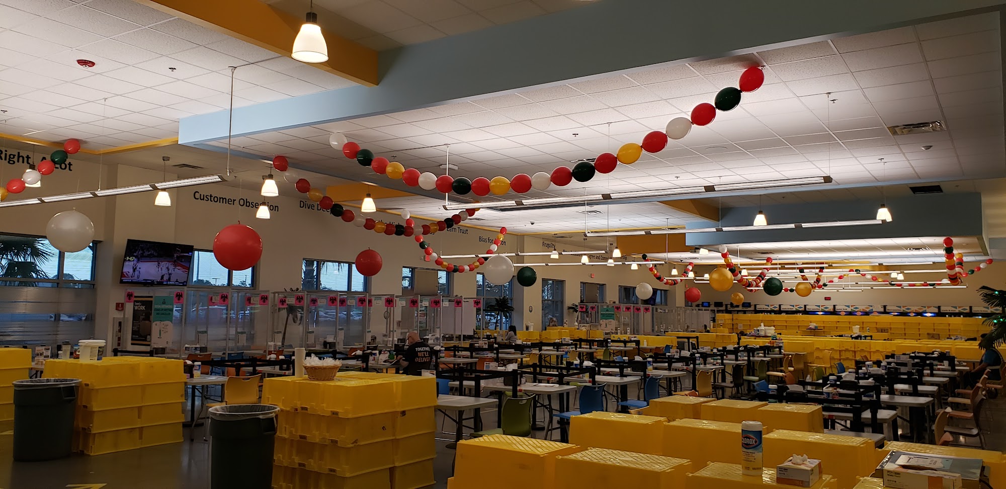 AMAZON FULFILLMENT CENTER MCO1 - Orlando FL - Hours, Directions ...