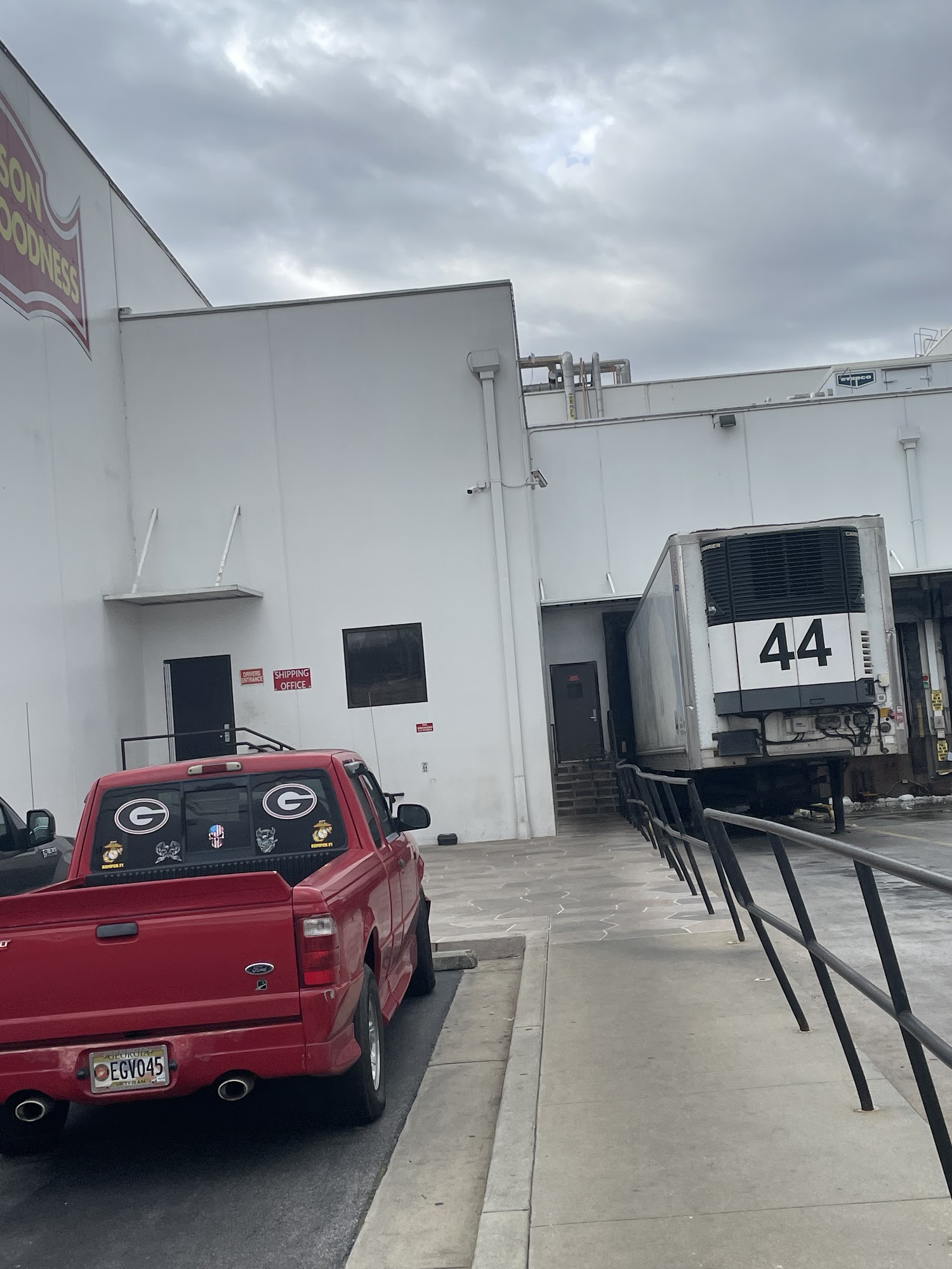 HARRISON POULTRY PRODUCTION FACILITY TRUCK ENTRANCE - Bethlehem GA ...