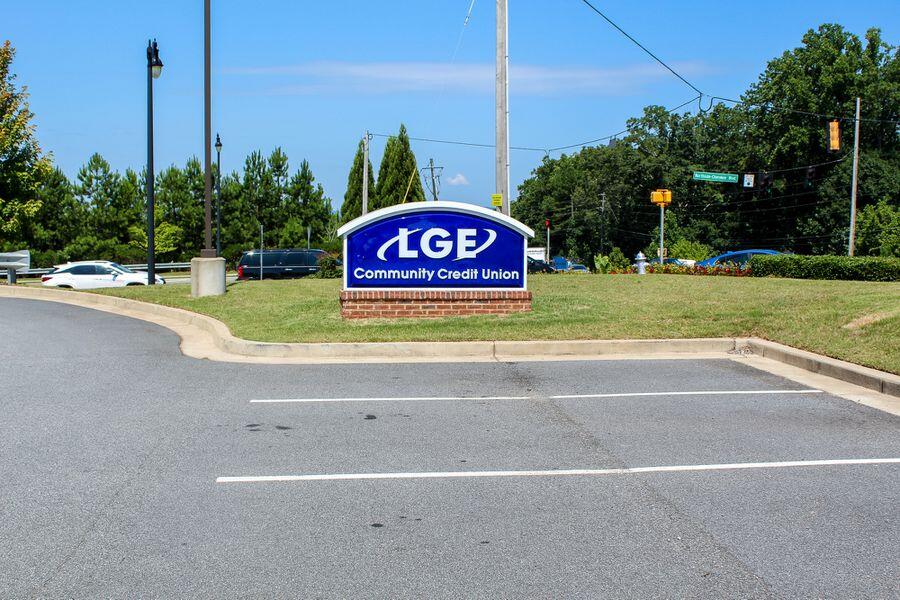 LGE COMMUNITY CREDIT UNION - Canton GA - Hours, Directions, Reviews ...