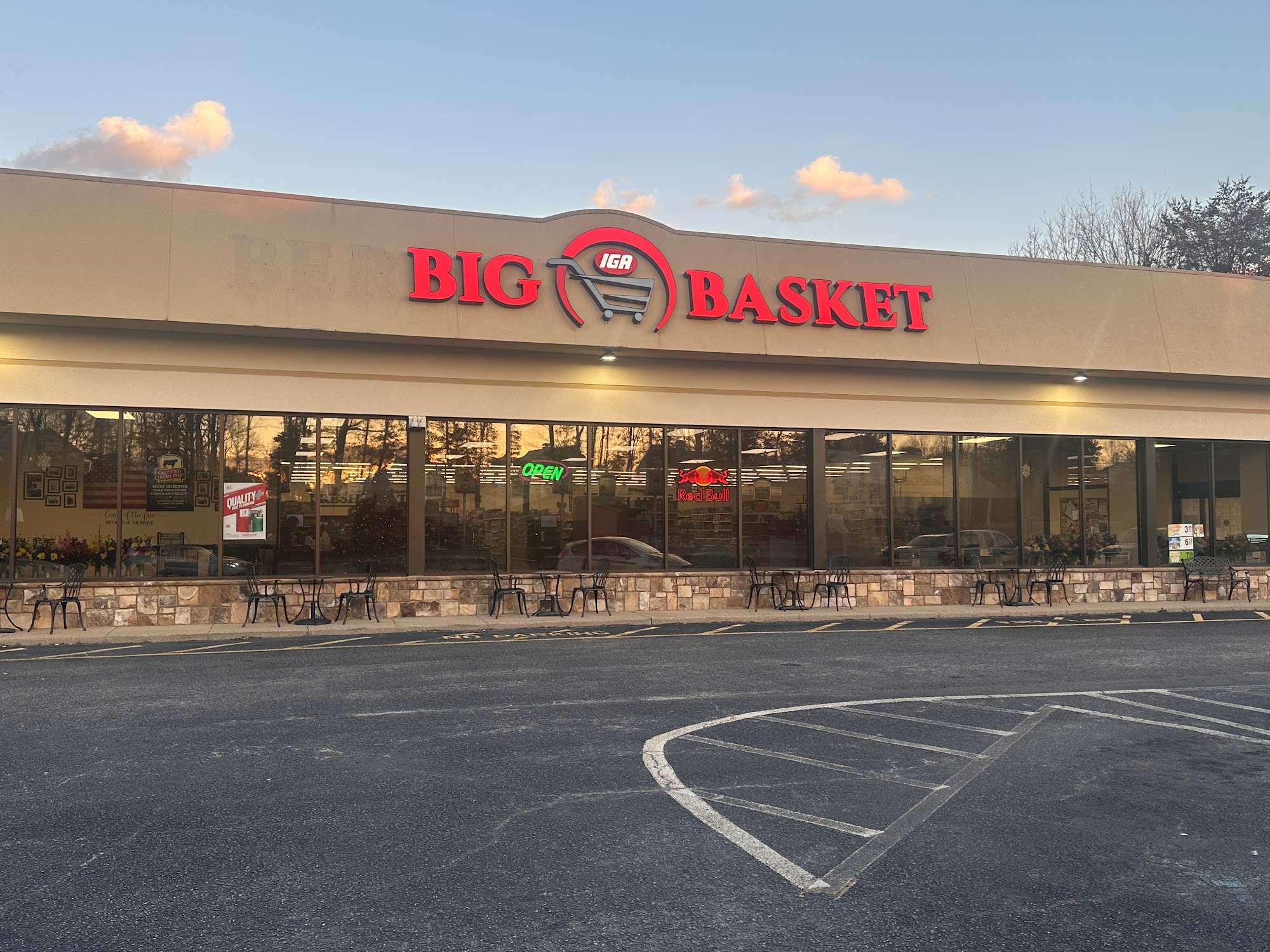 BERRY FOODS IGA - Cleveland GA - Hours, Directions, Reviews - Loc8NearMe