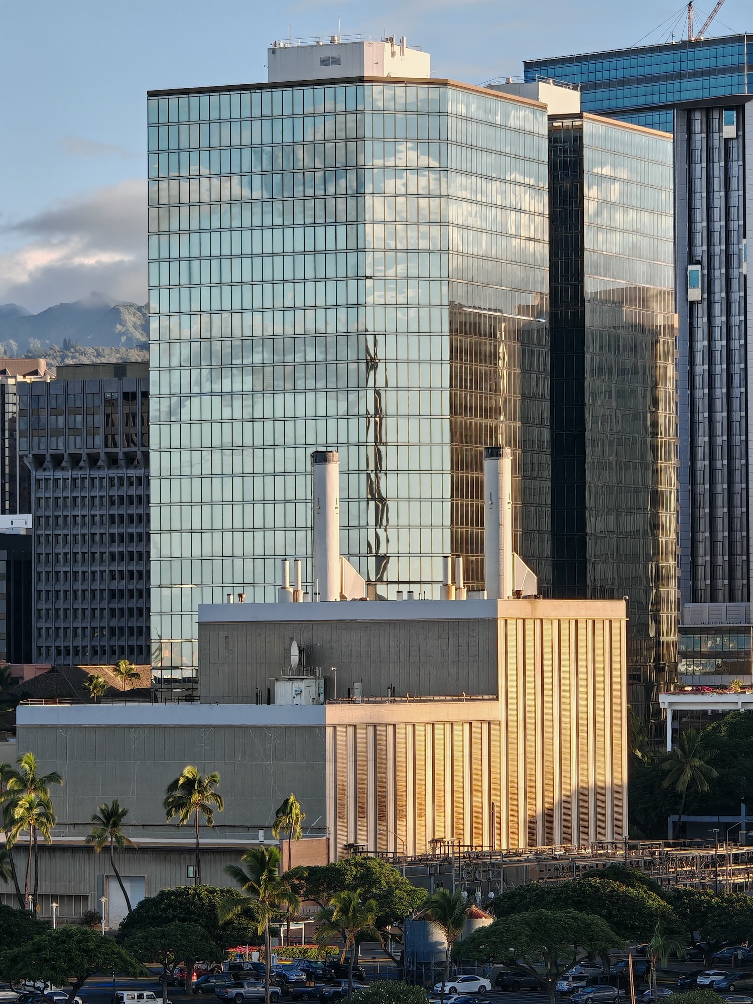 PACIFIC GUARDIAN CENTER MAUKA TOWER - Honolulu HI - Hours, Directions ...