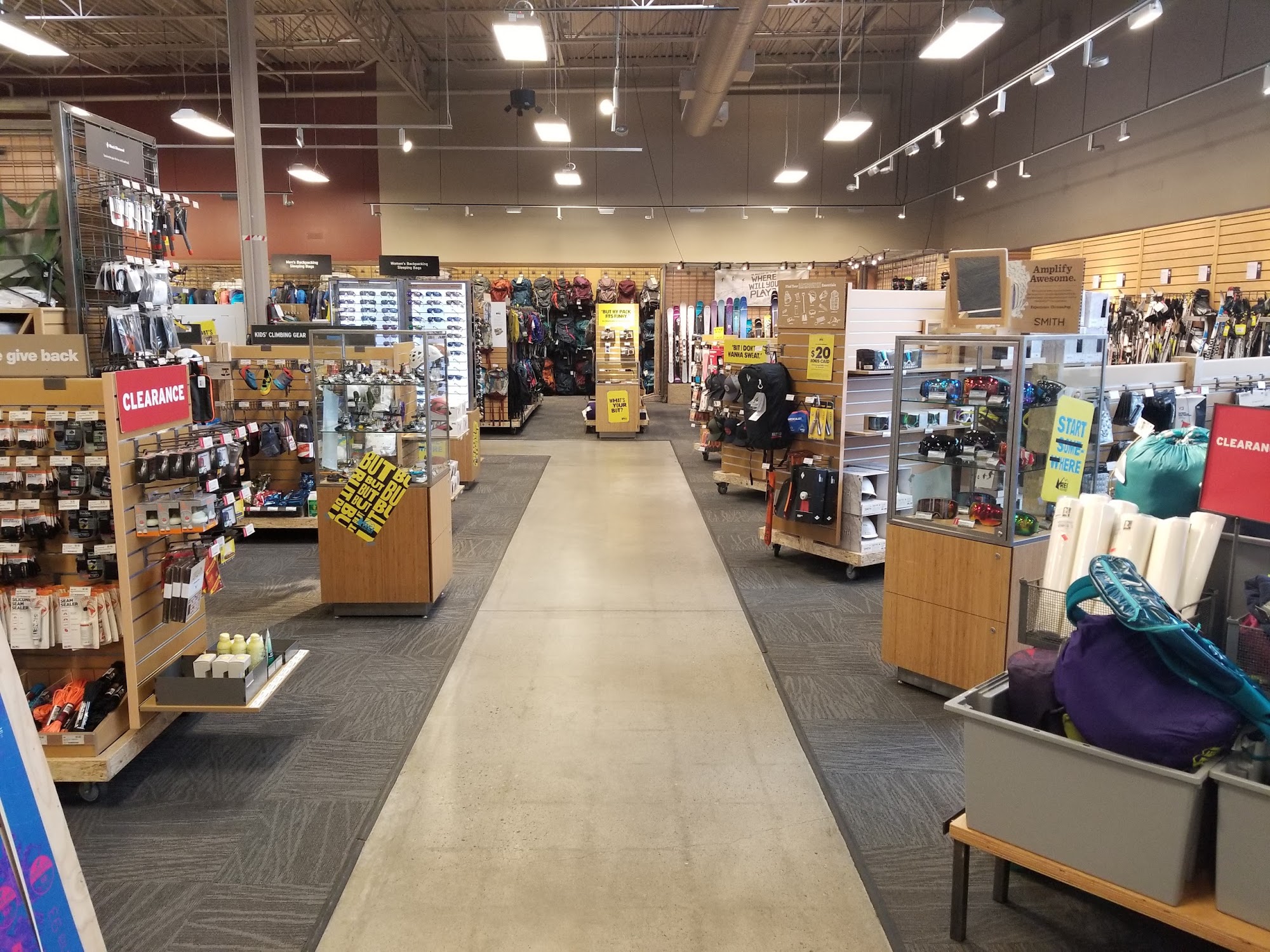 REI - 8300 W Emerald St, Boise ID - Hours, Directions, Reviews - Loc8NearMe