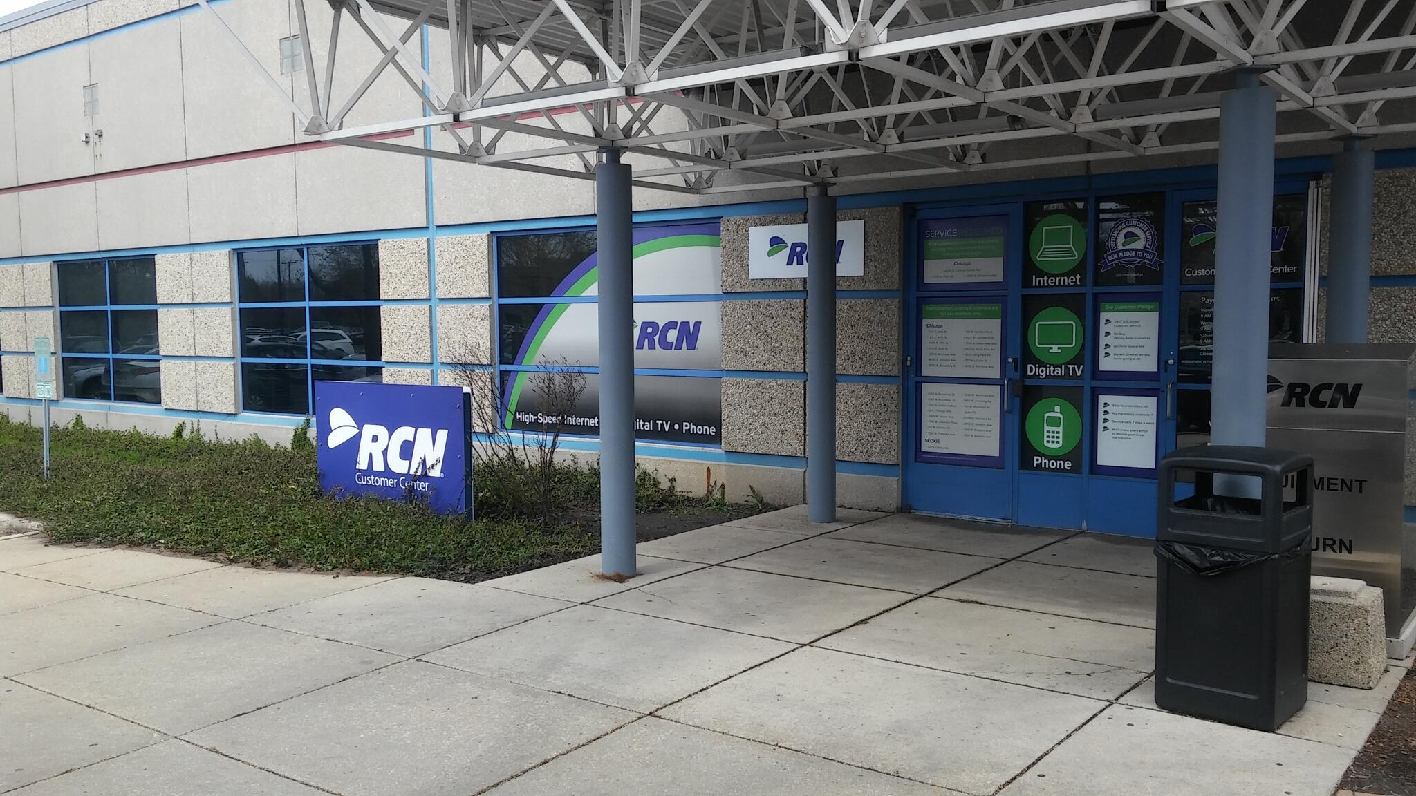 ASTOUND BROADBAND POWERED BY RCN - Chicago IL - Hours, Directions ...