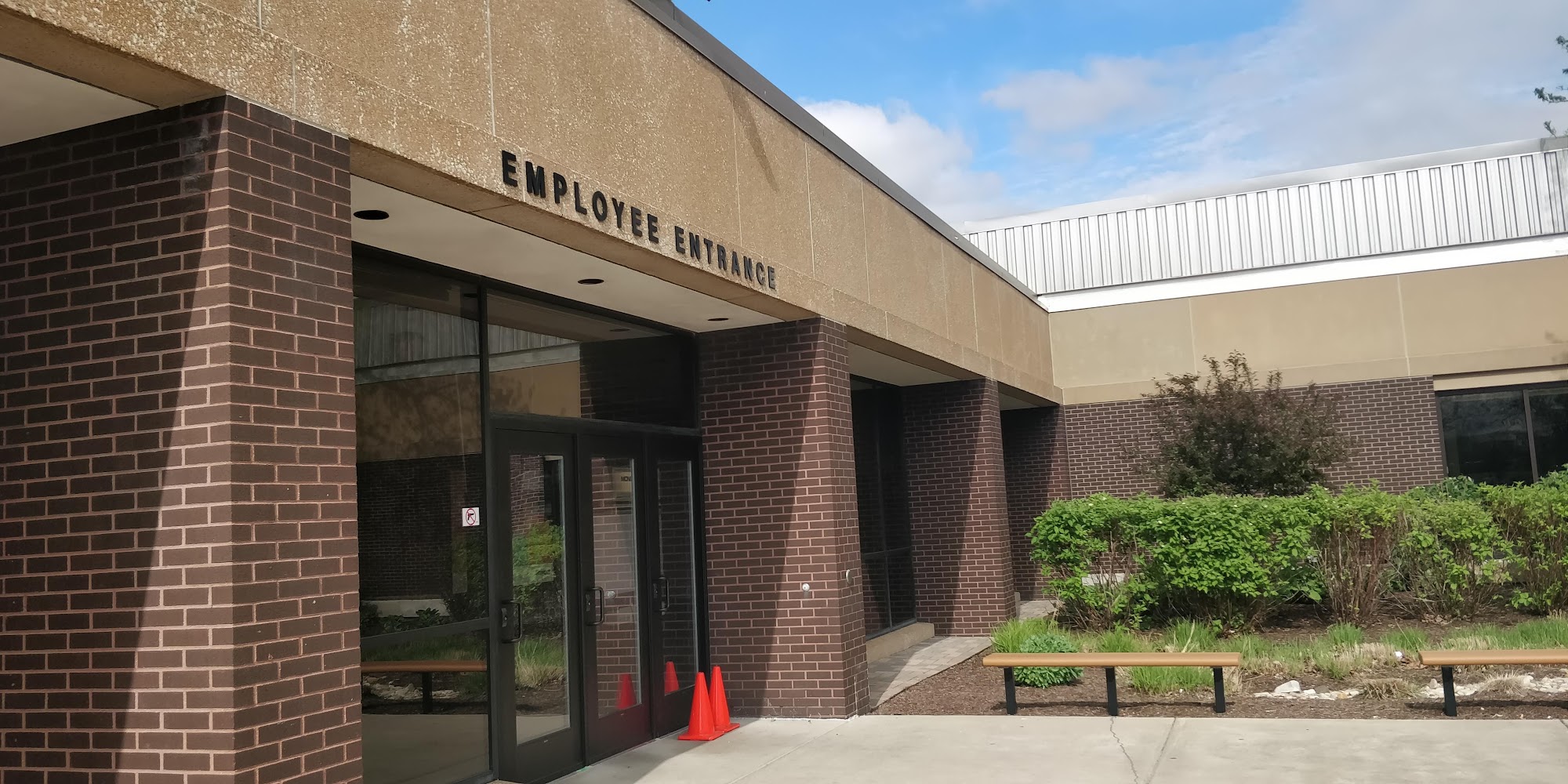 CATERPILLAR MORTON PARTS FACILITY - Morton IL - Hours, Directions ...