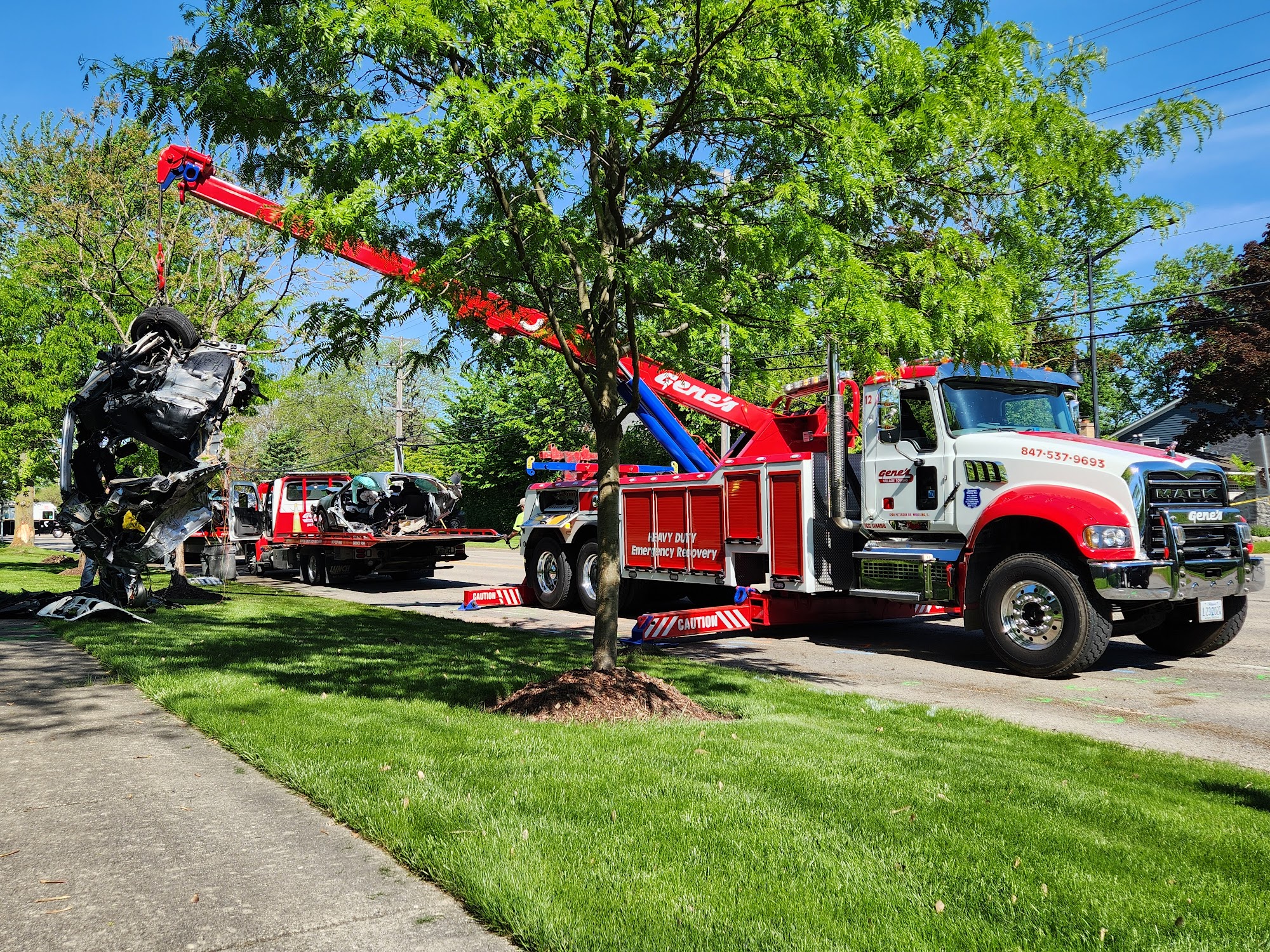 GENE'S VILLAGE TOWING - Wheeling IL - Hours, Directions, Reviews ...