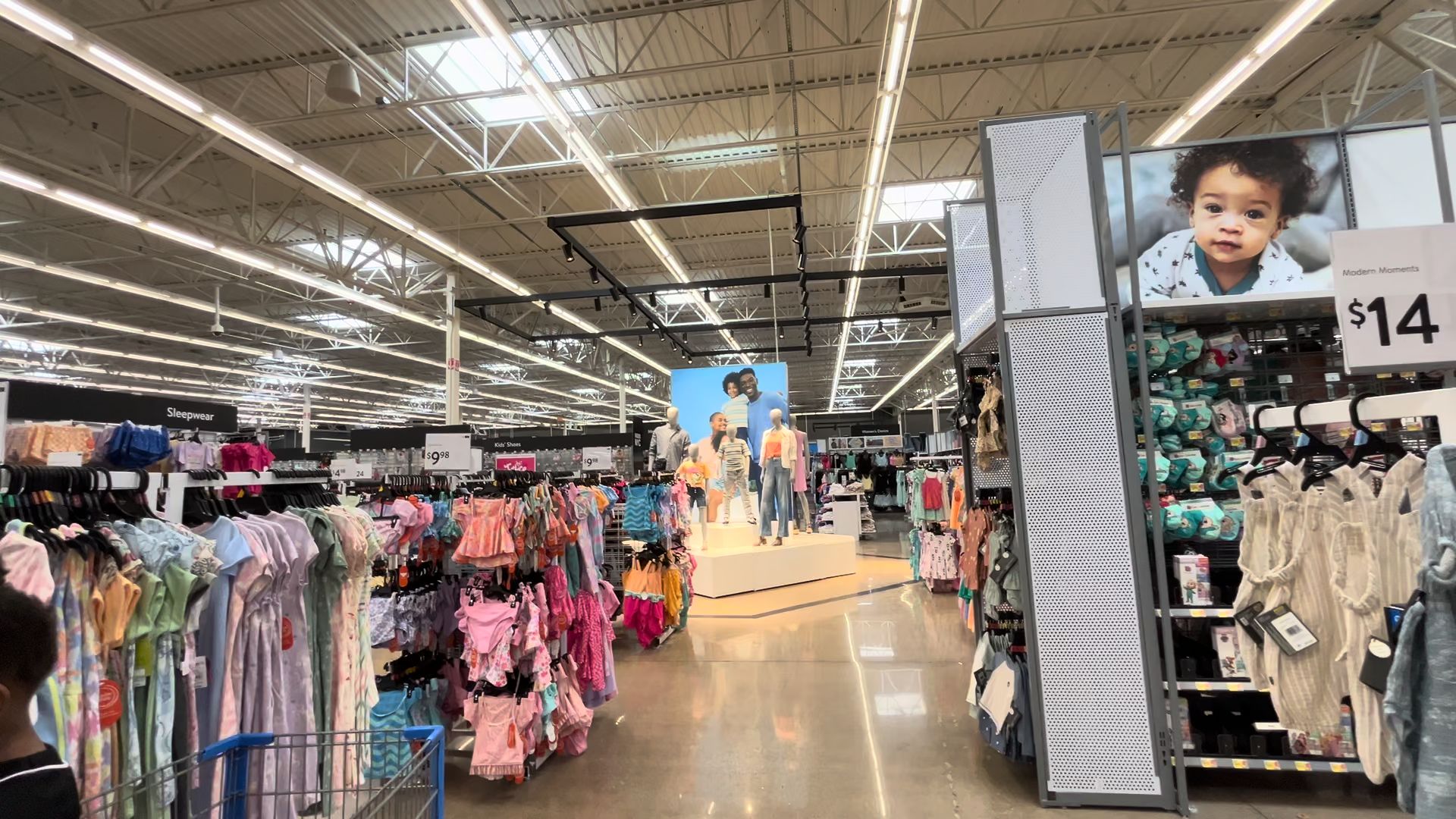 WALMART SUPERCENTER - 10735 Pendleton Pike, Indianapolis IN - Hours ...