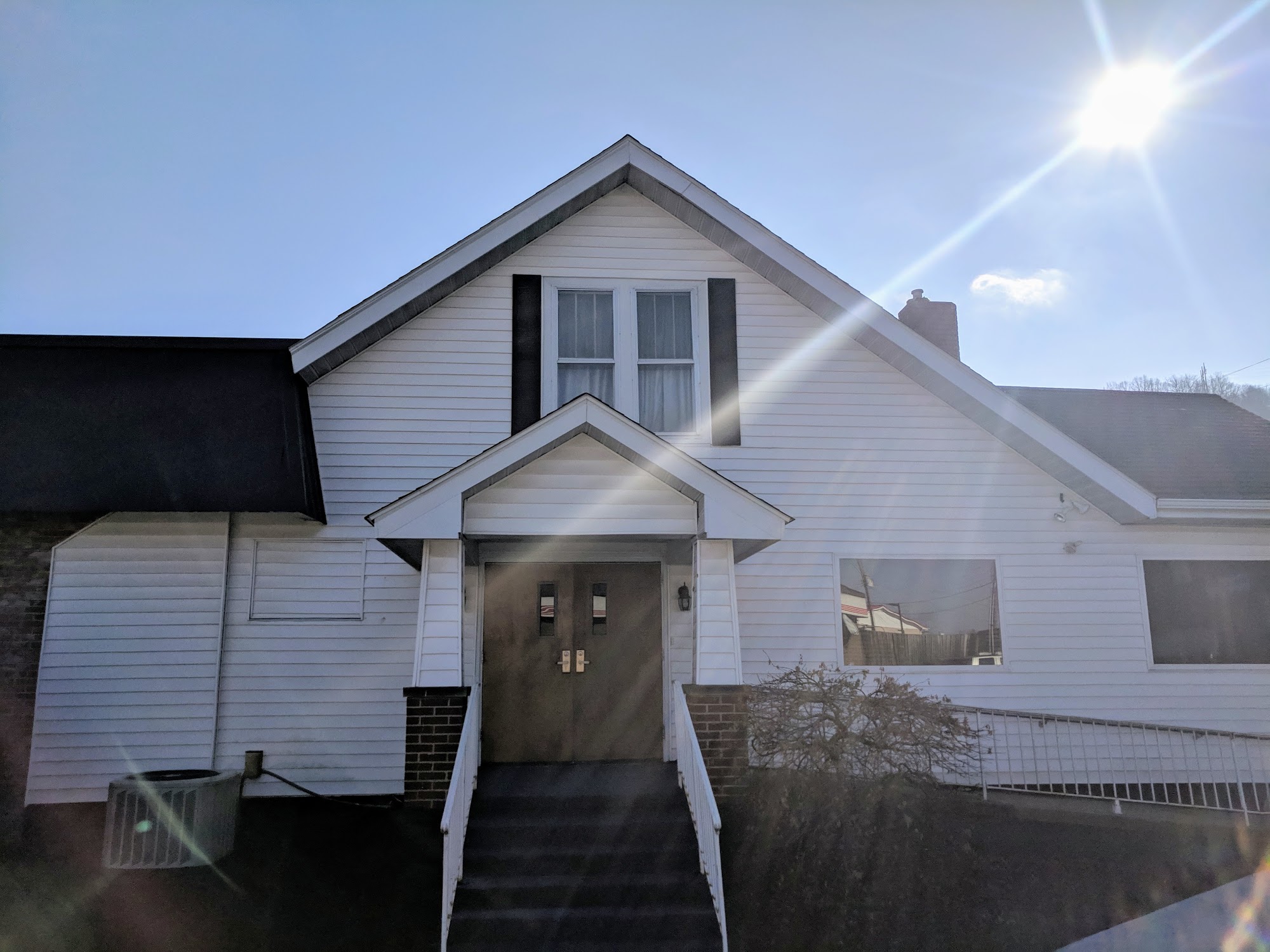 ROBERSON FUNERAL HOME - South Shore KY - Hours, Directions, Reviews ...