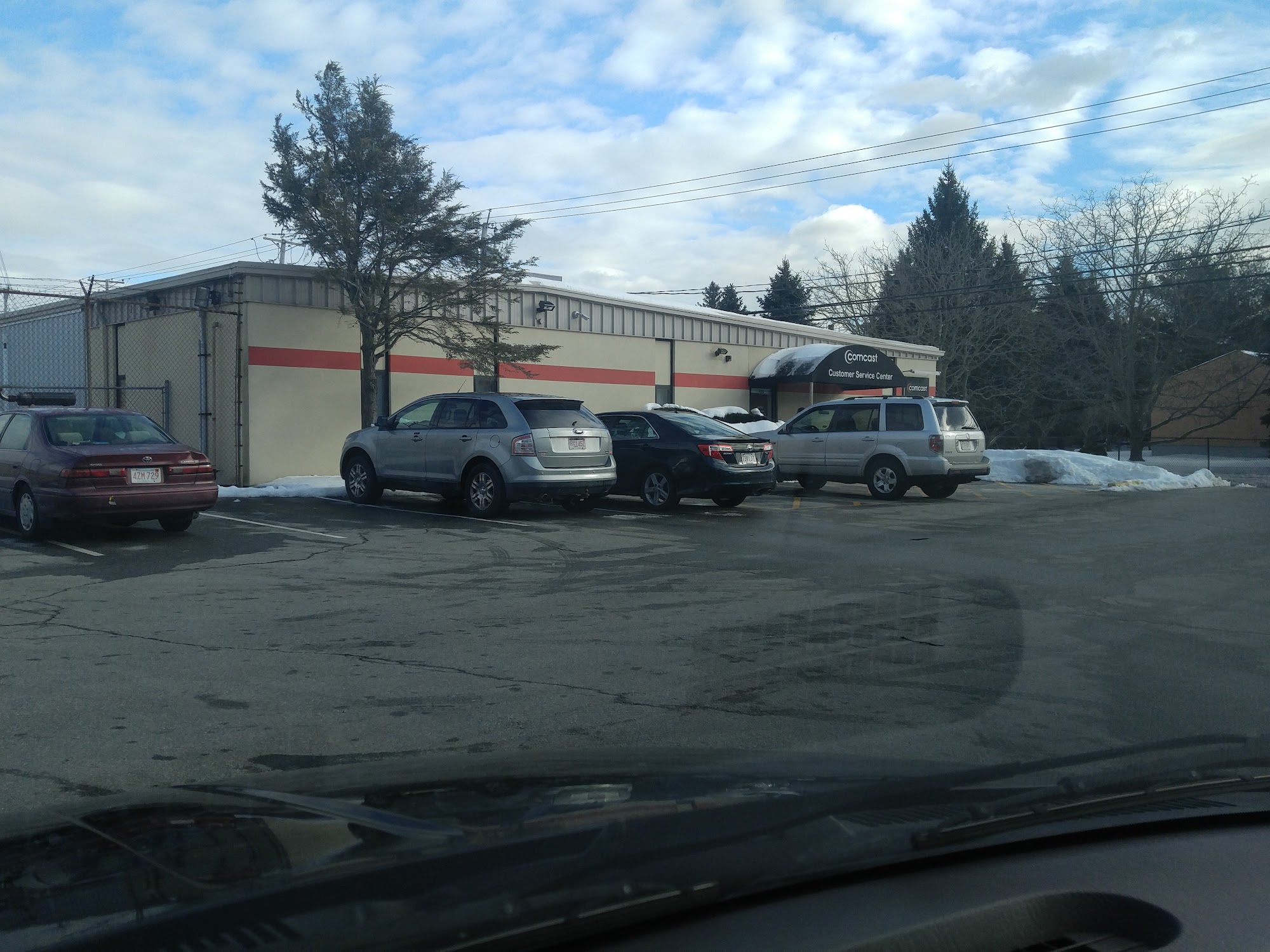 XFINITY STORE BY COMCAST - 800 Warren St, Fall River MA - Hours ...