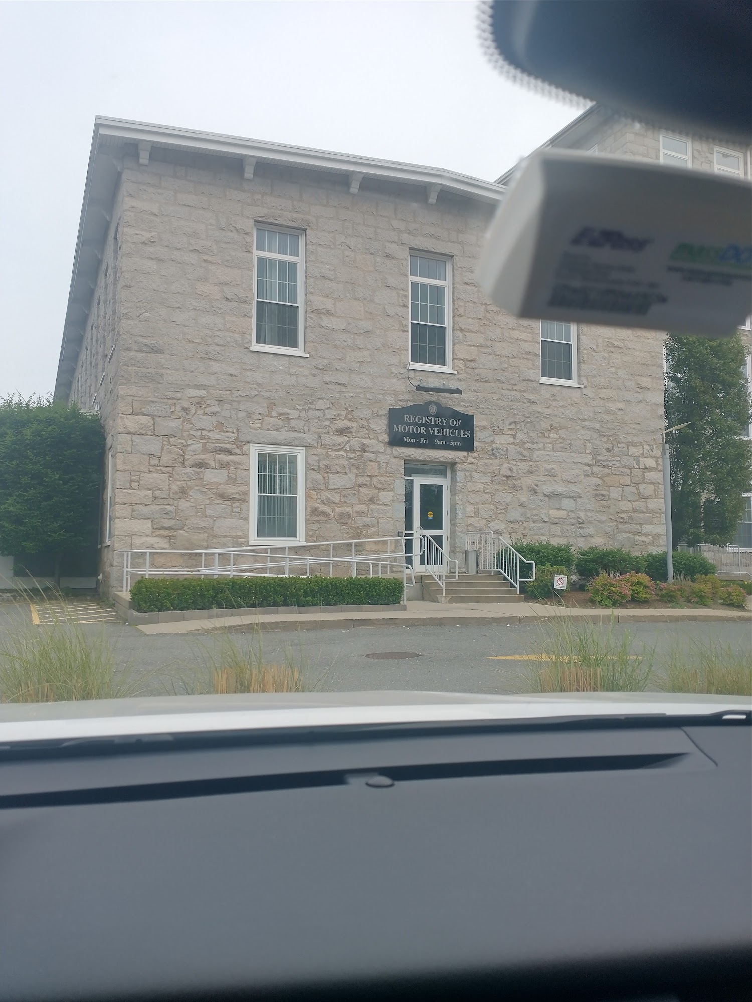 MASSACHUSETTS REGISTRY OF MOTOR VEHICLES - Fall River MA - Hours ...