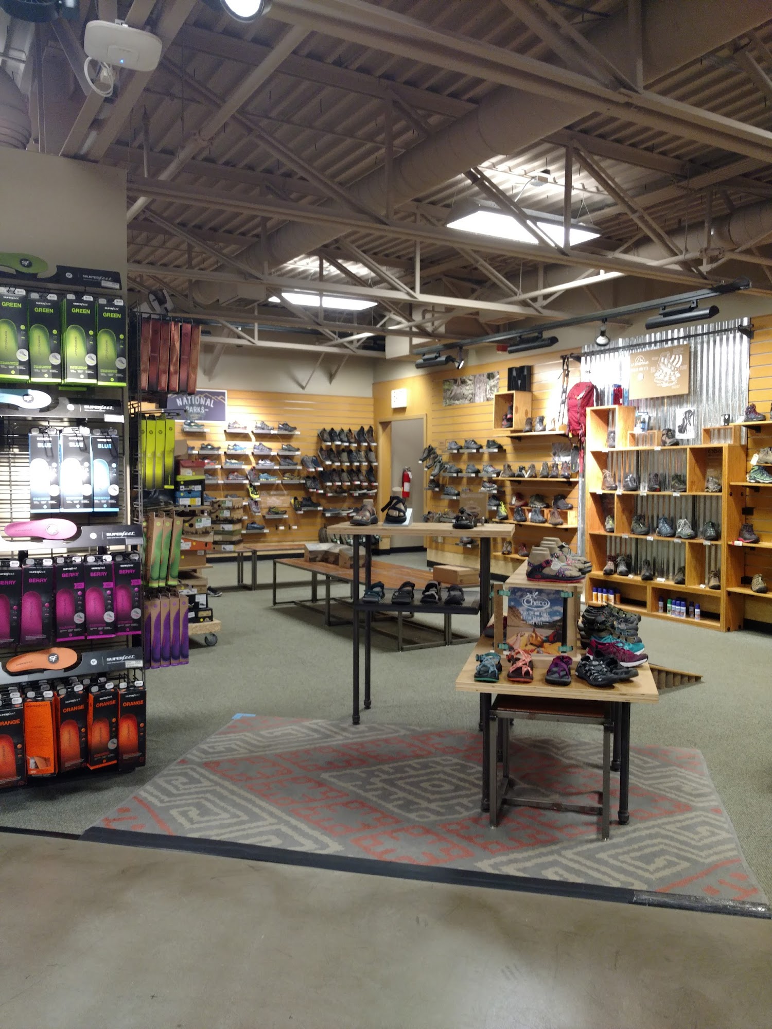 REI - 375 Cochituate Rd, Framingham MA - Hours, Directions, Reviews ...