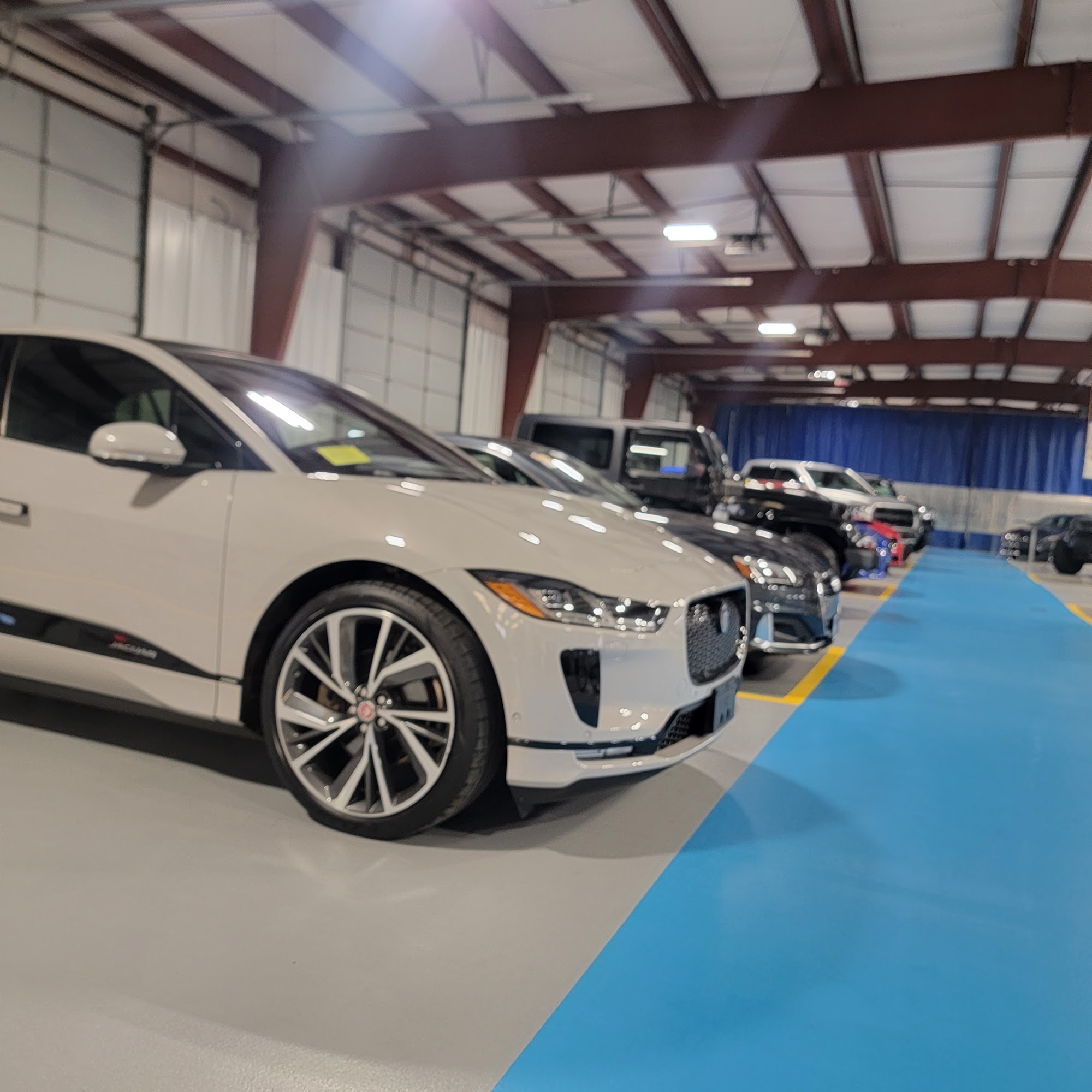 CENTRAL MASS AUTO AUCTION - Oxford MA - Hours, Directions, Reviews ...