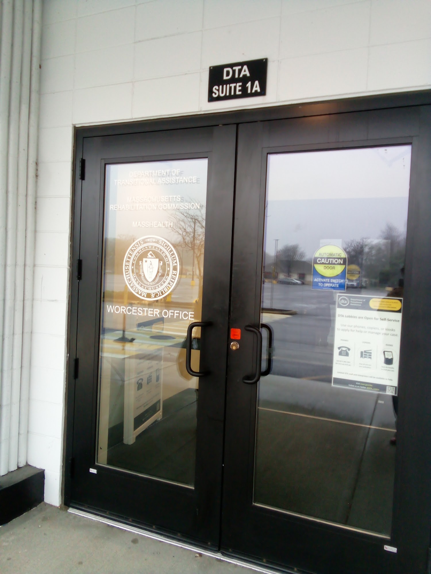 MASSACHUSETTS REGISTRY OF MOTOR VEHICLES - Worcester MA - Hours ...