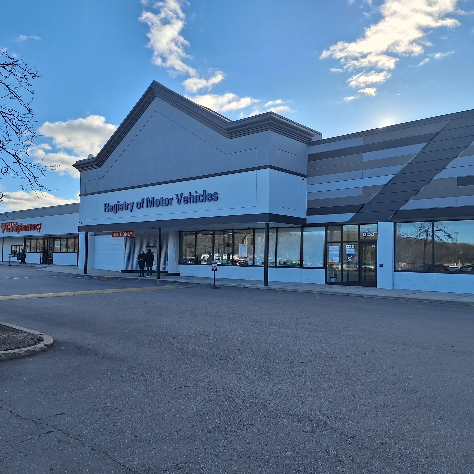 MASSACHUSETTS REGISTRY OF MOTOR VEHICLES - Worcester MA - Hours ...