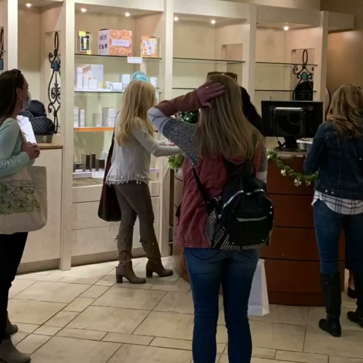 THE ROBERT ANDREW SALON & SPA COLLECTION - Gambrills MD - Hours ...