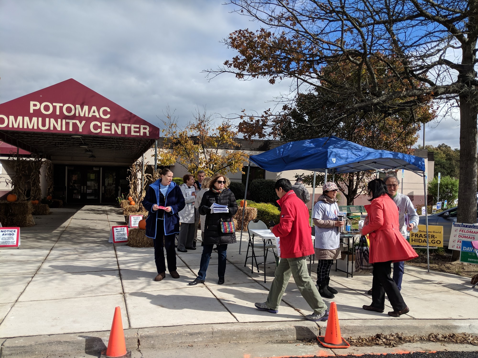 POTOMAC COMMUNITY RECREATION CENTER - Potomac MD - Hours, Directions ...