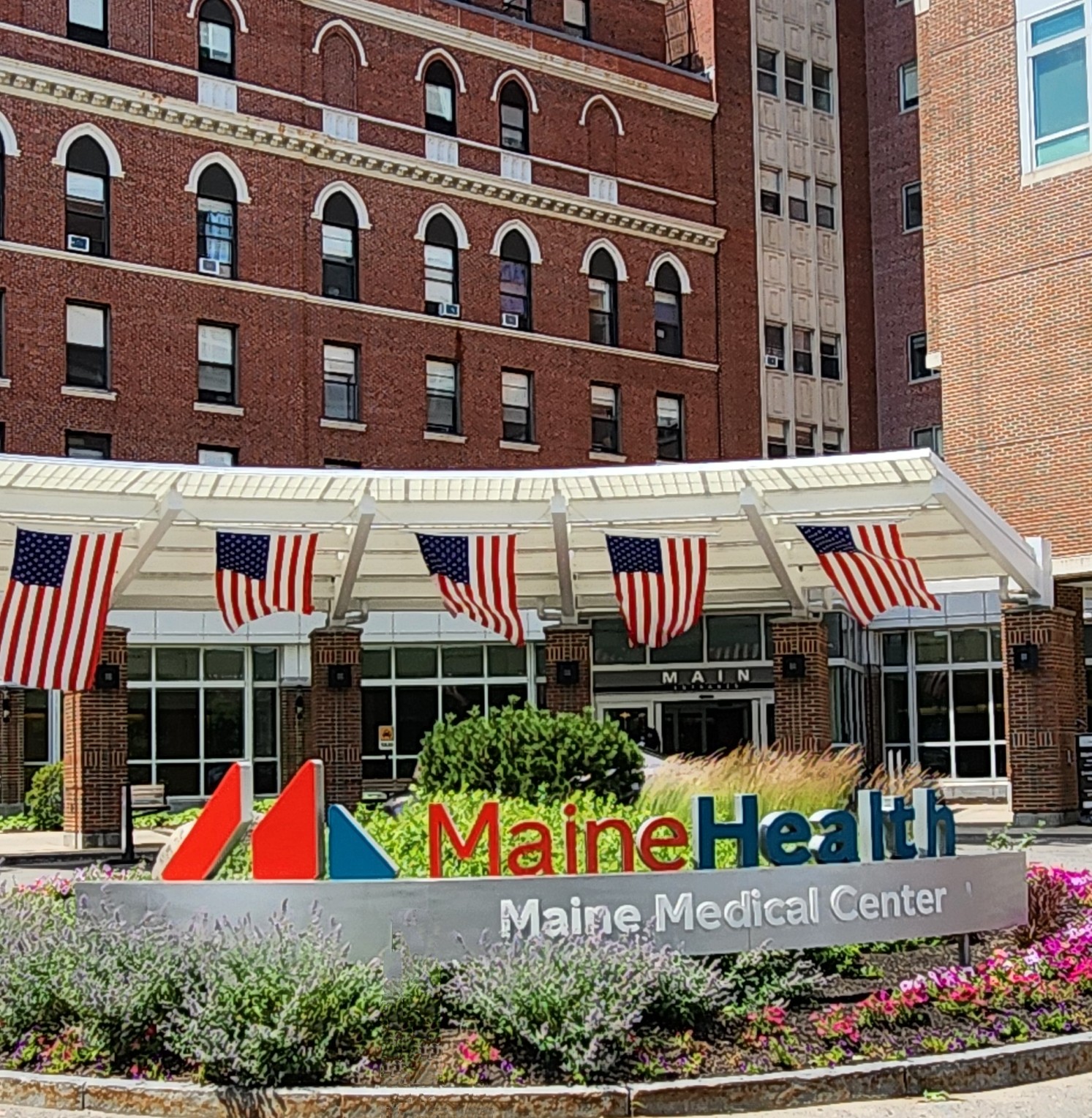 MAINE MEDICAL CENTER - Portland ME - Hours, Directions, Reviews ...