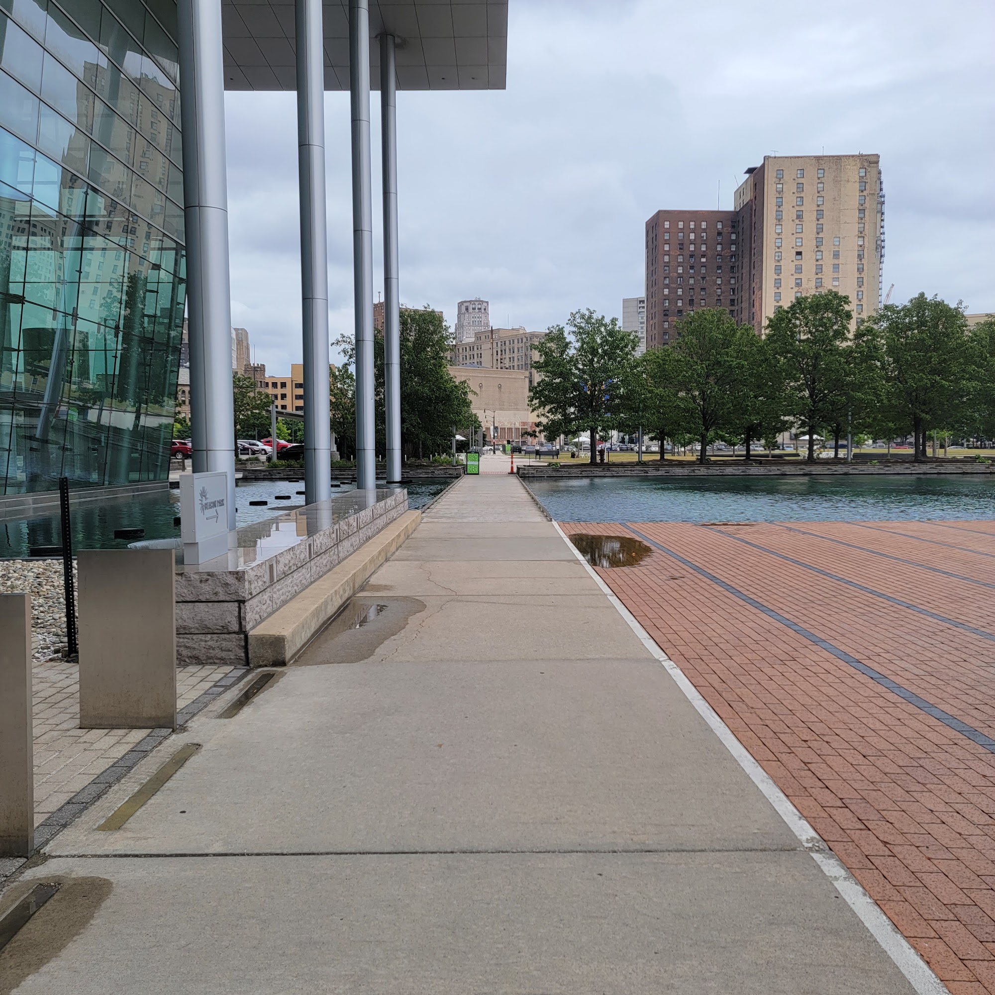 DTE ENERGY HEADQUARTERS - Detroit MI - Hours, Directions, Reviews ...