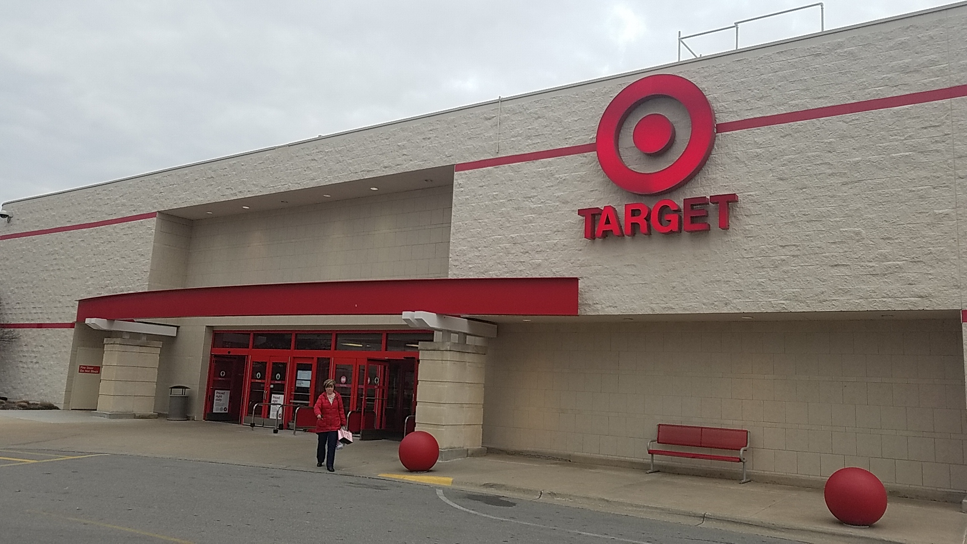TARGET - 6820 Eastman Ave, Midland MI - Hours, Directions, Reviews ...