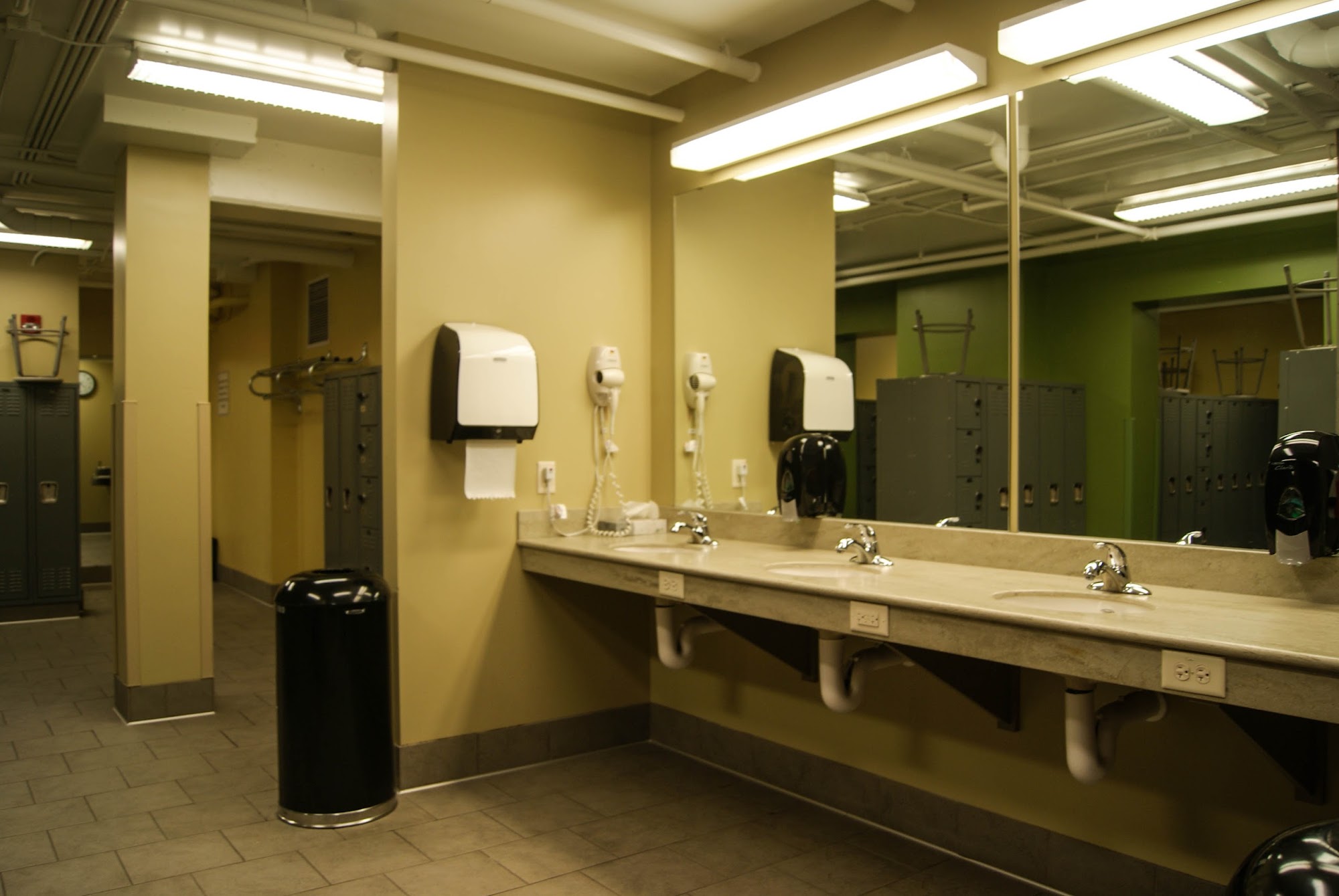 MANKATO FAMILY YMCA - 1401 S Riverfront Dr, Mankato MN - Hours ...