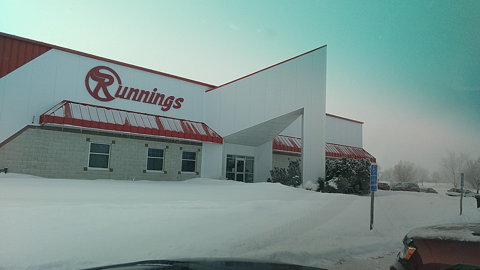 RUNNINGS MARSHALL WAREHOUSE - Marshall MN - Hours, Directions, Reviews ...