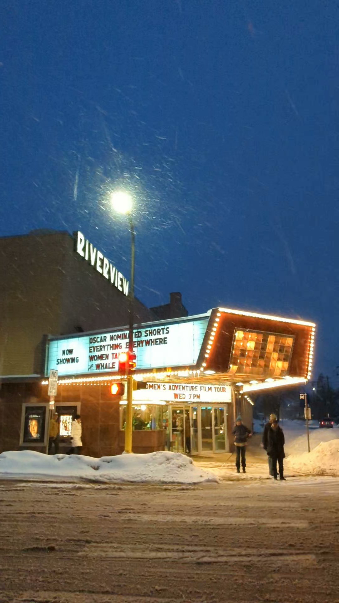 RIVERVIEW THEATER - Minneapolis MN - Hours, Directions, Reviews ...