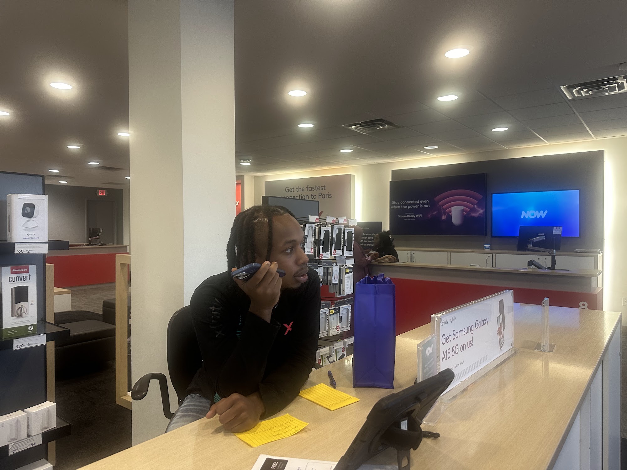 XFINITY STORE BY COMCAST - 2050 Ford Pkwy, St Paul MN - Hours ...
