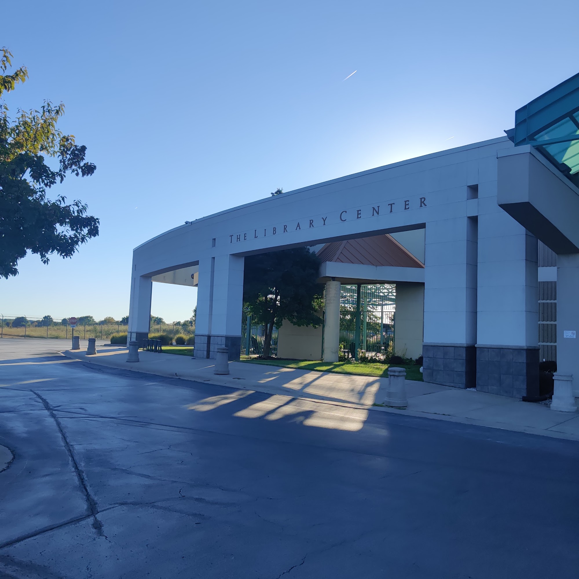 THE LIBRARY CENTER - Springfield MO - Hours, Directions, Reviews ...