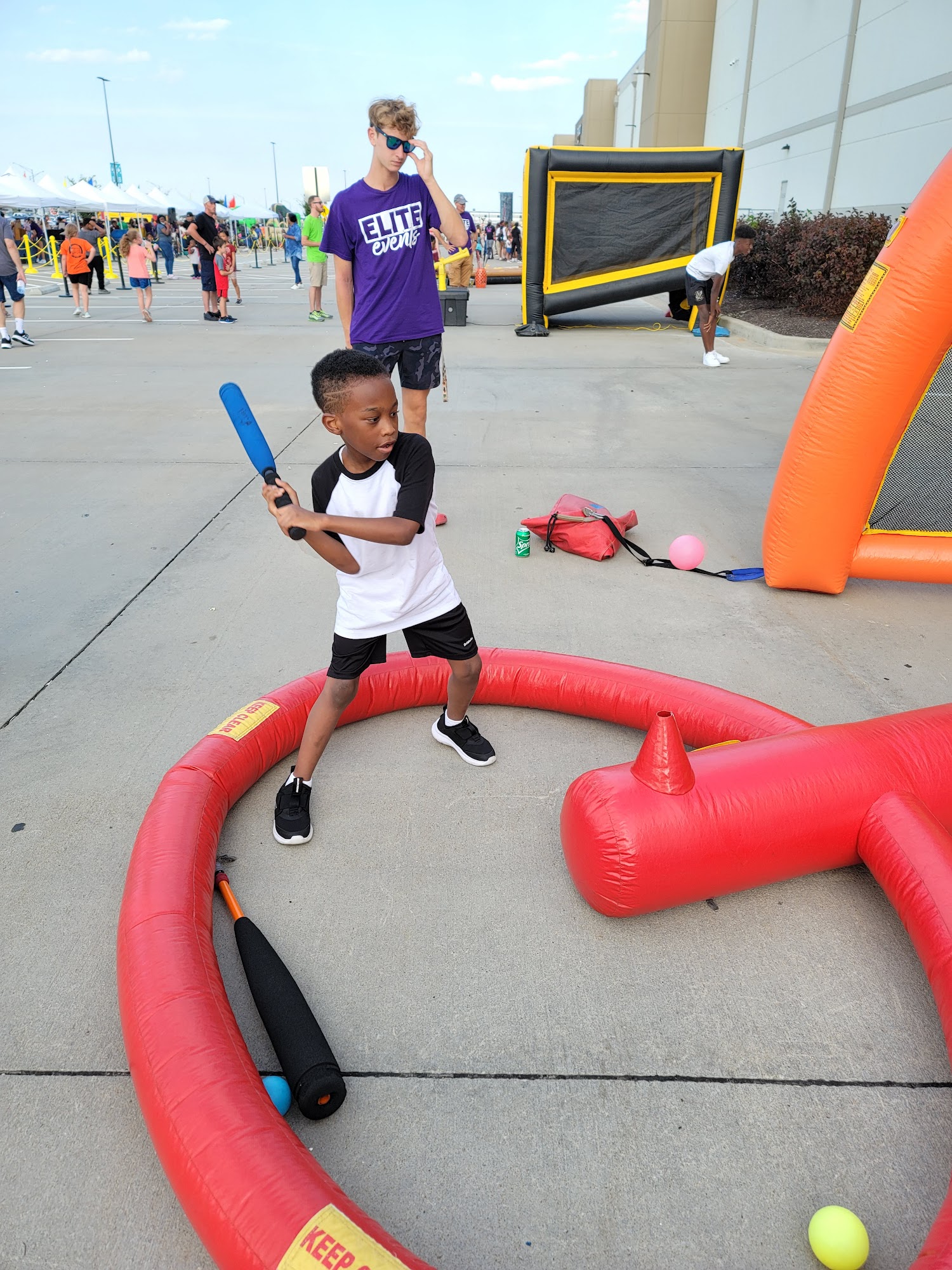 AMAZON FULFILLMENT CENTER STL8 - St. Peters MO - Hours, Directions ...