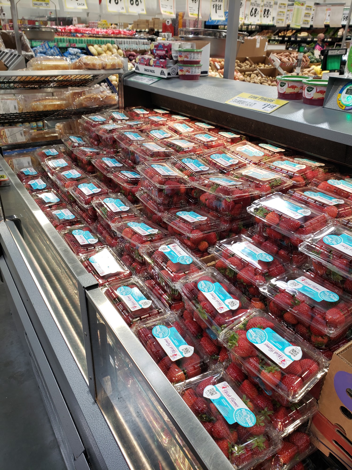 WINCO FOODS - 2995 N Sanders St, Helena MT - Hours, Directions, Reviews ...