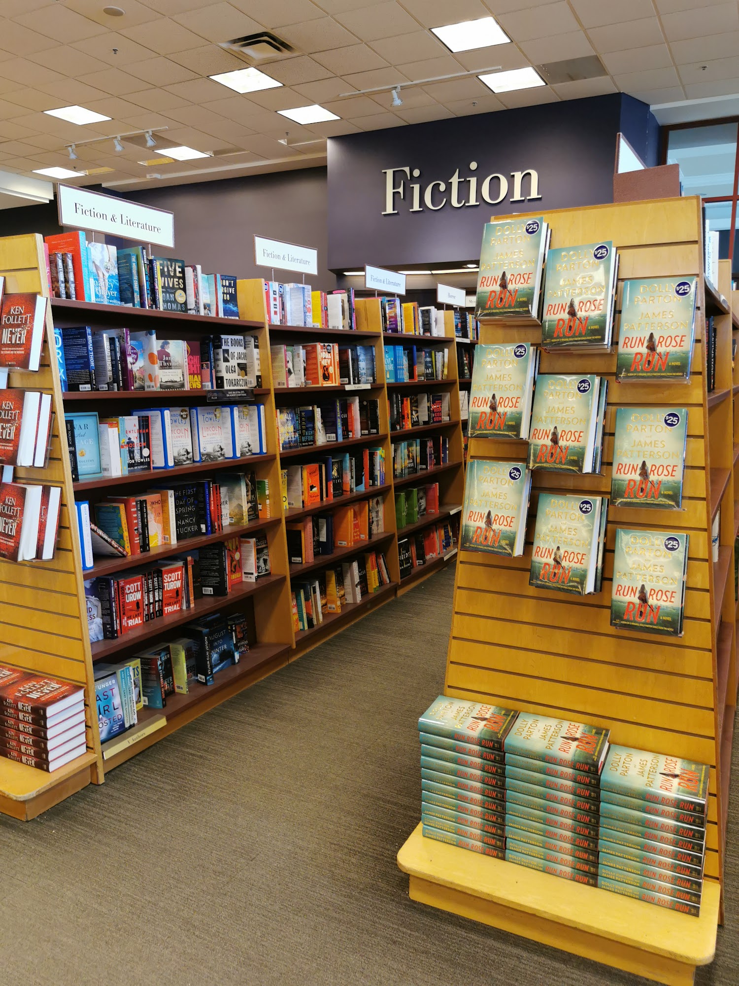 CHAPTERS - Fredericton NB - Hours, Directions, Reviews - Loc8NearMe